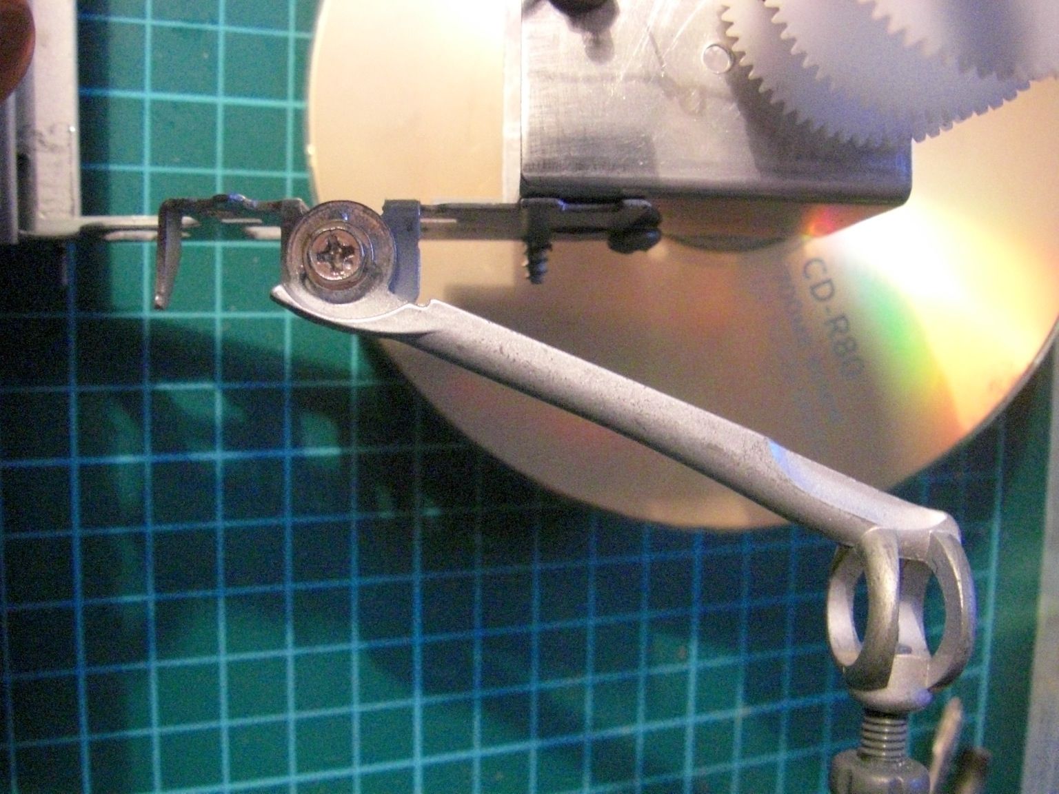 Stirling Engine : 11 Steps - Instructables