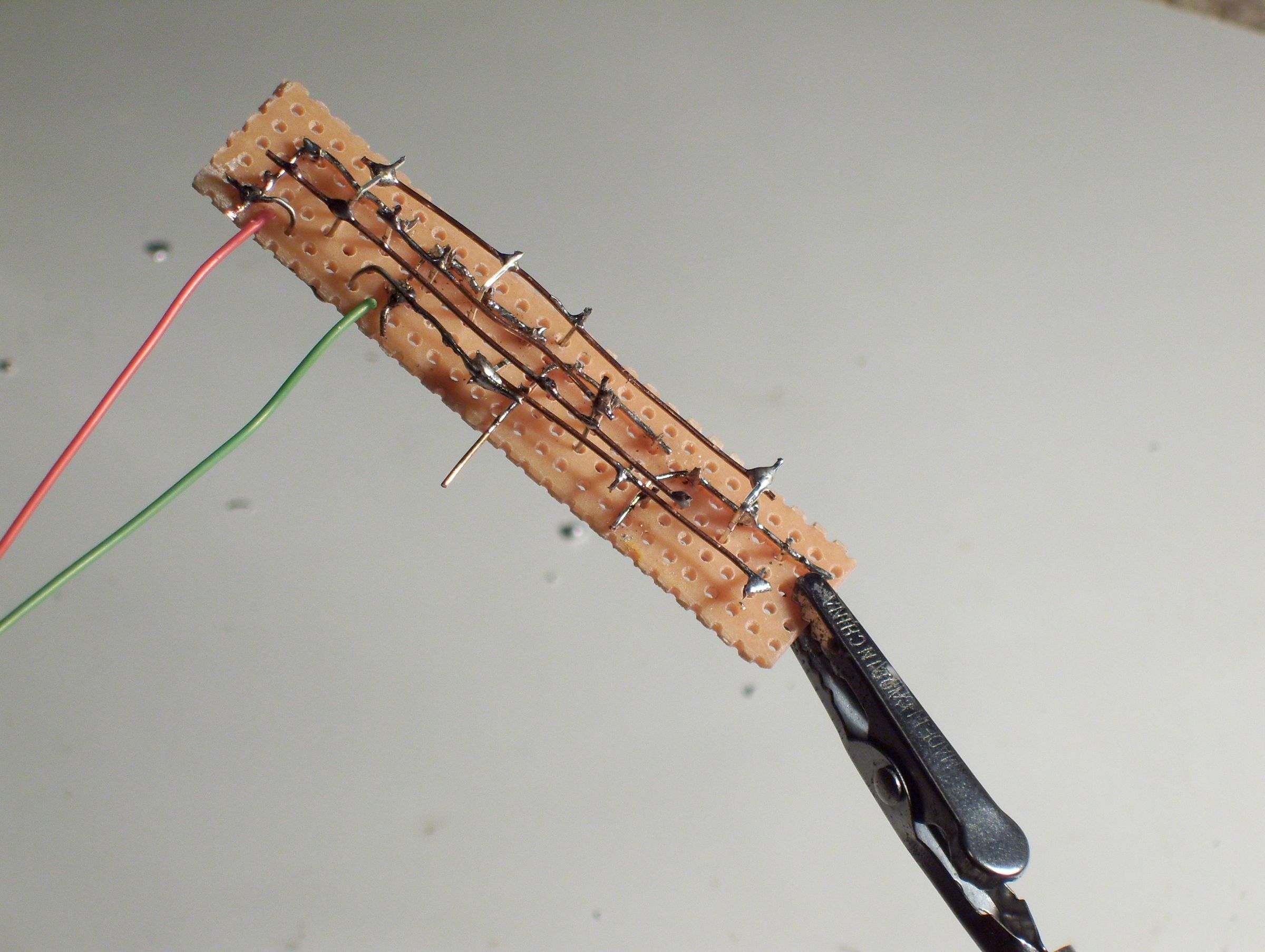 Charlieplexed Row of LED Lights, for the Arduino : 9 Steps (with Pictures) - Instructables