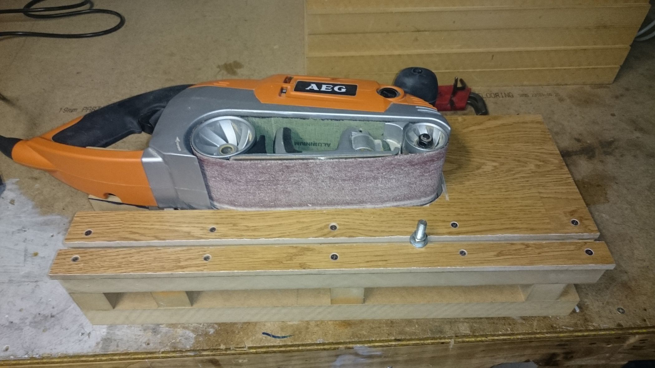 Belt Sander Stand : 8 Steps (with Pictures) - Instructables