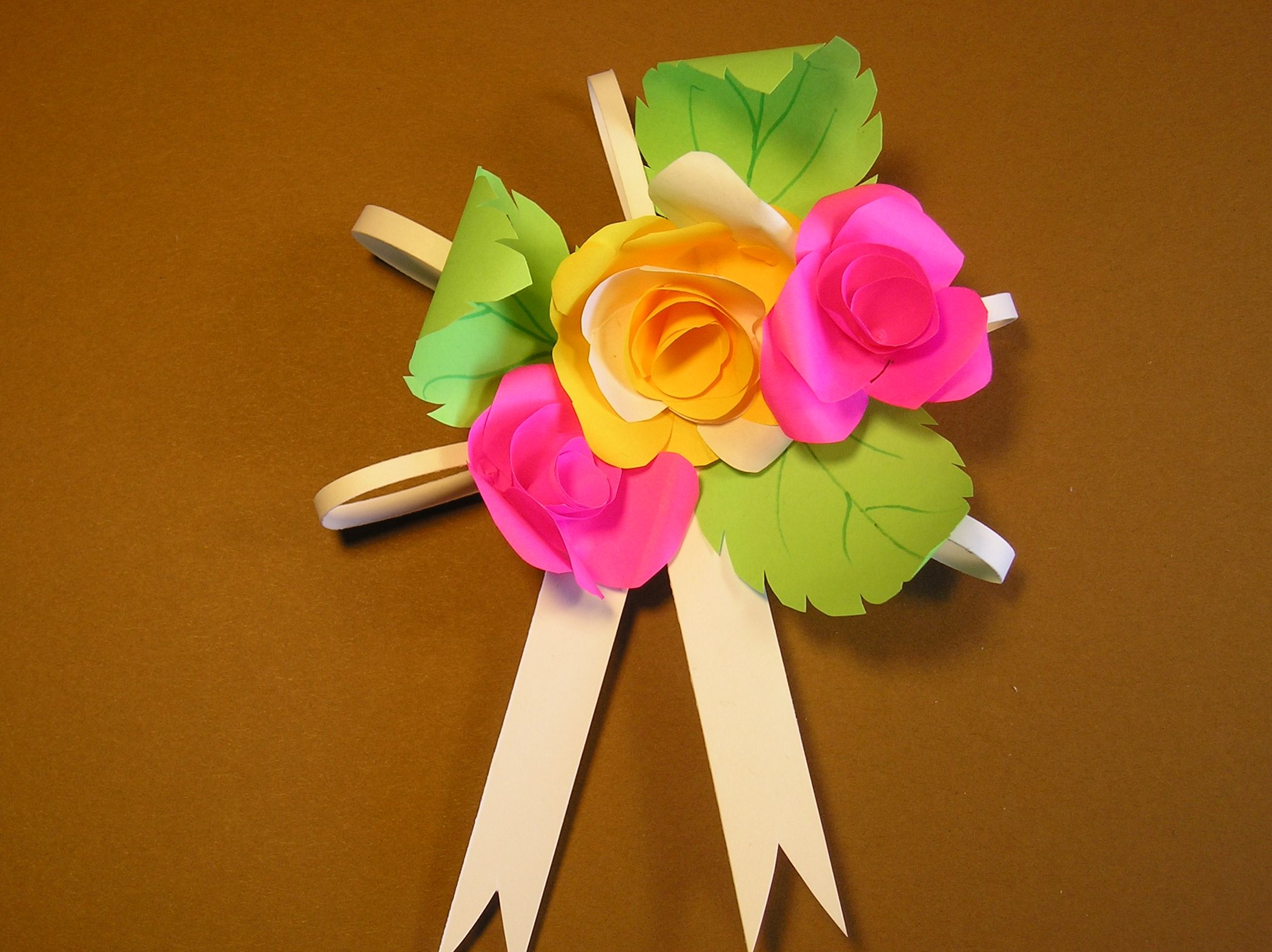 How to Make "Post It Notes" Roses : 10 Steps - Instructables