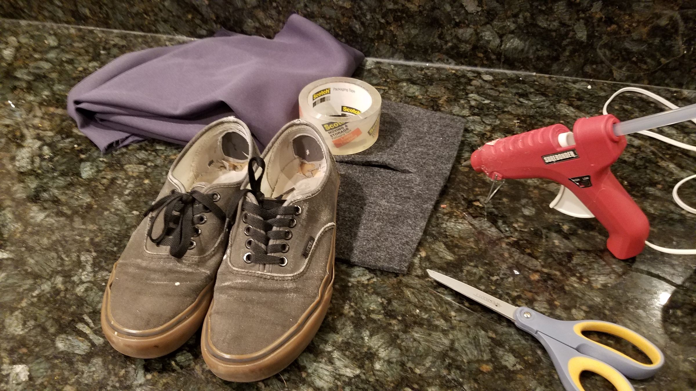 Quick and Easy Shoe Liner Repair : 7 Steps (with Pictures) - Instructables