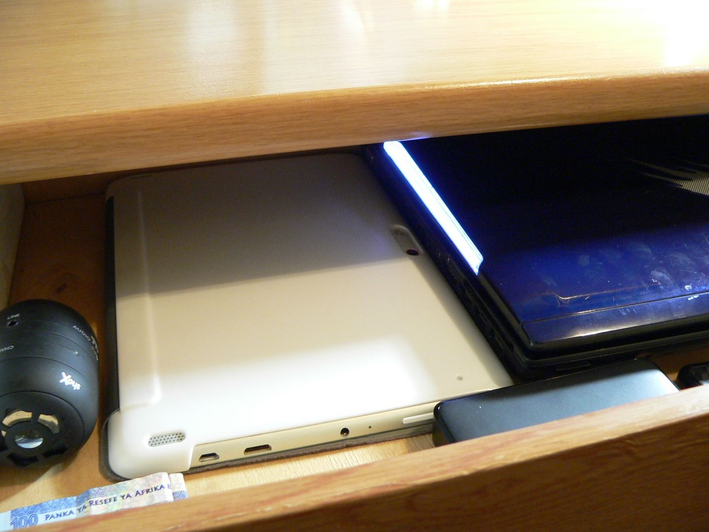 SECRET MAGNETIC LOCK DRAWER : 11 Steps (with Pictures) - Instructables