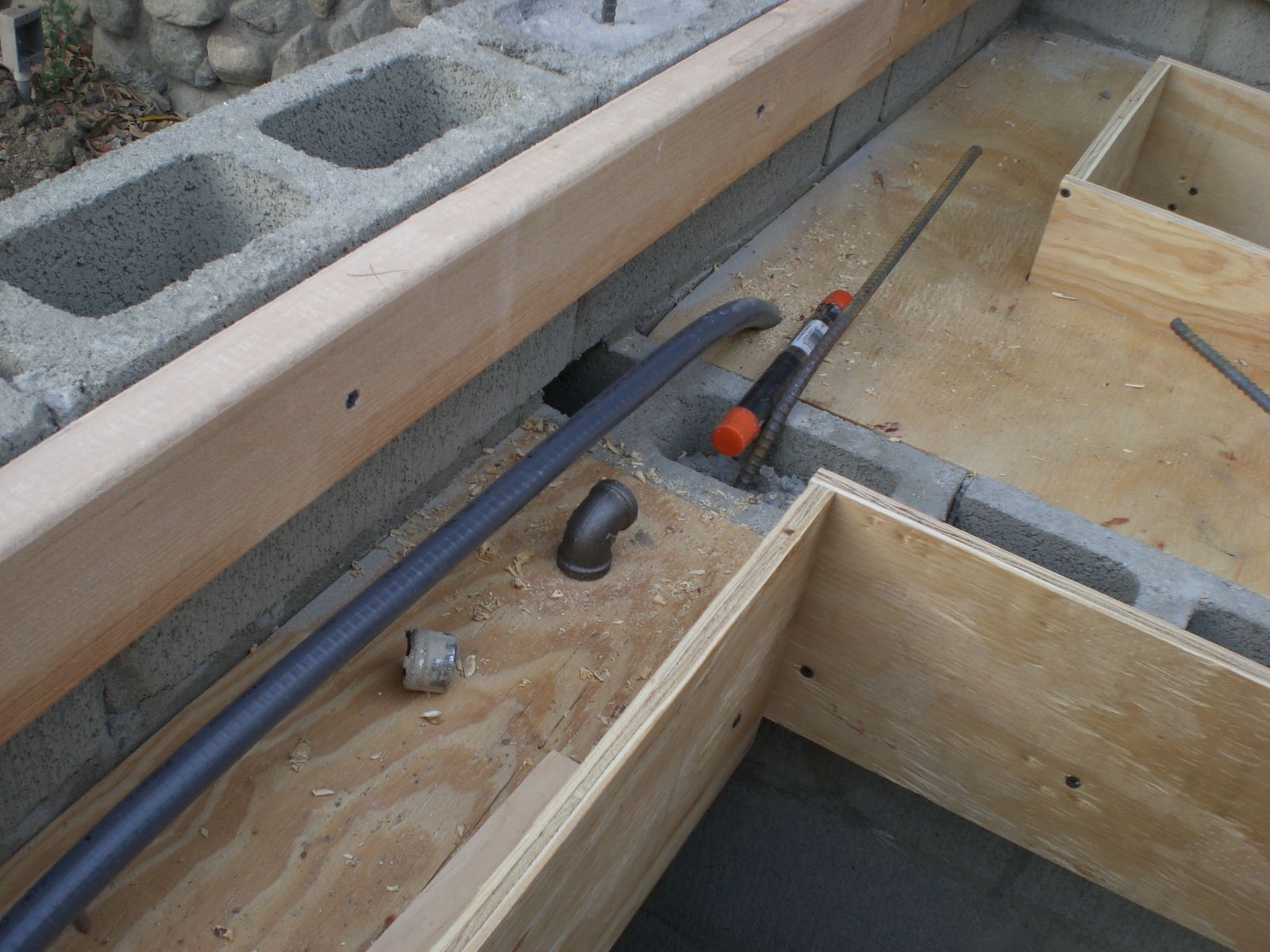 Build a Backyard Barbecue! : 13 Steps (with Pictures) - Instructables