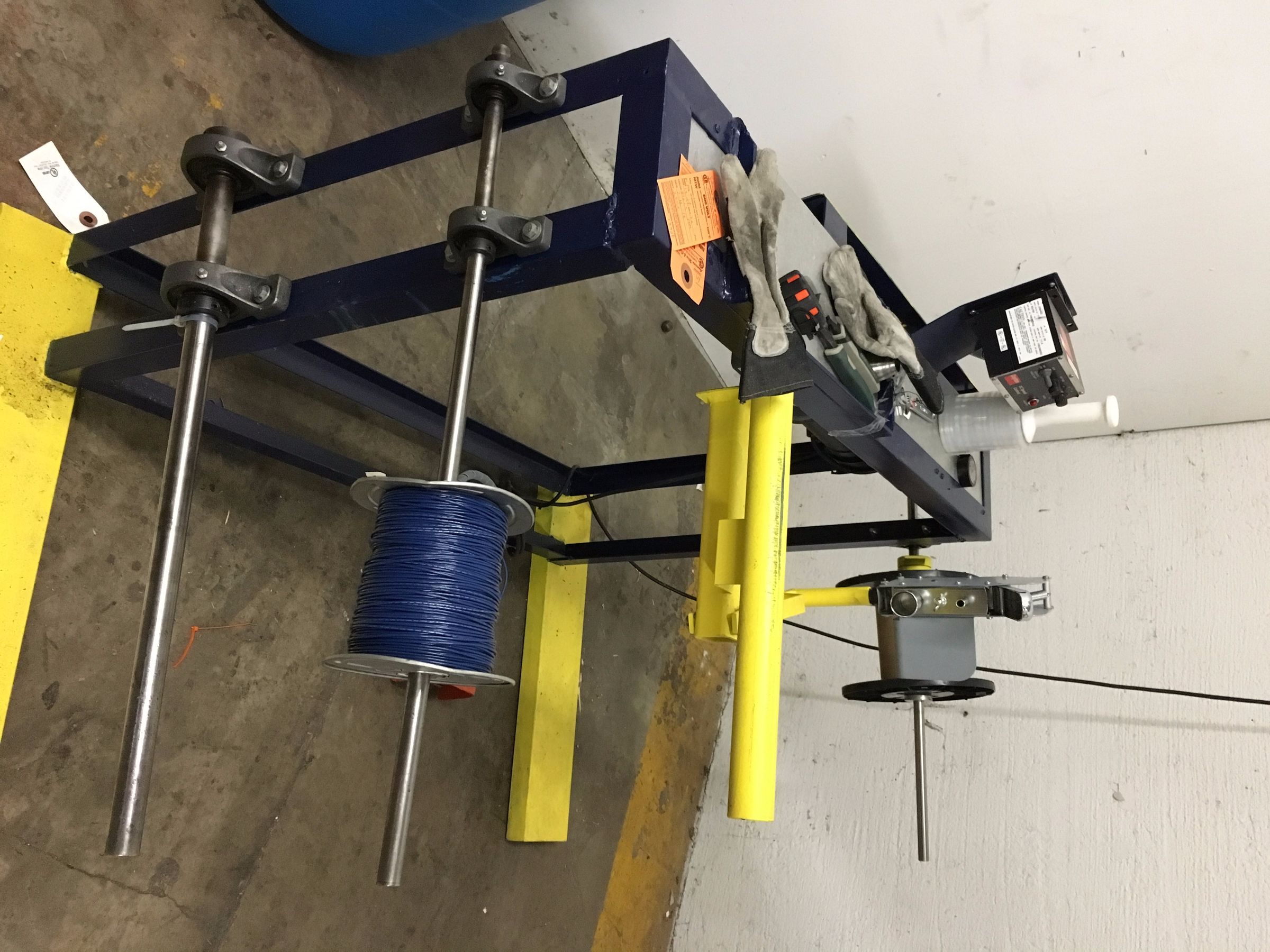 STEPS TO CUTTING WIRE SAFELY : 5 Steps (with Pictures) - Instructables