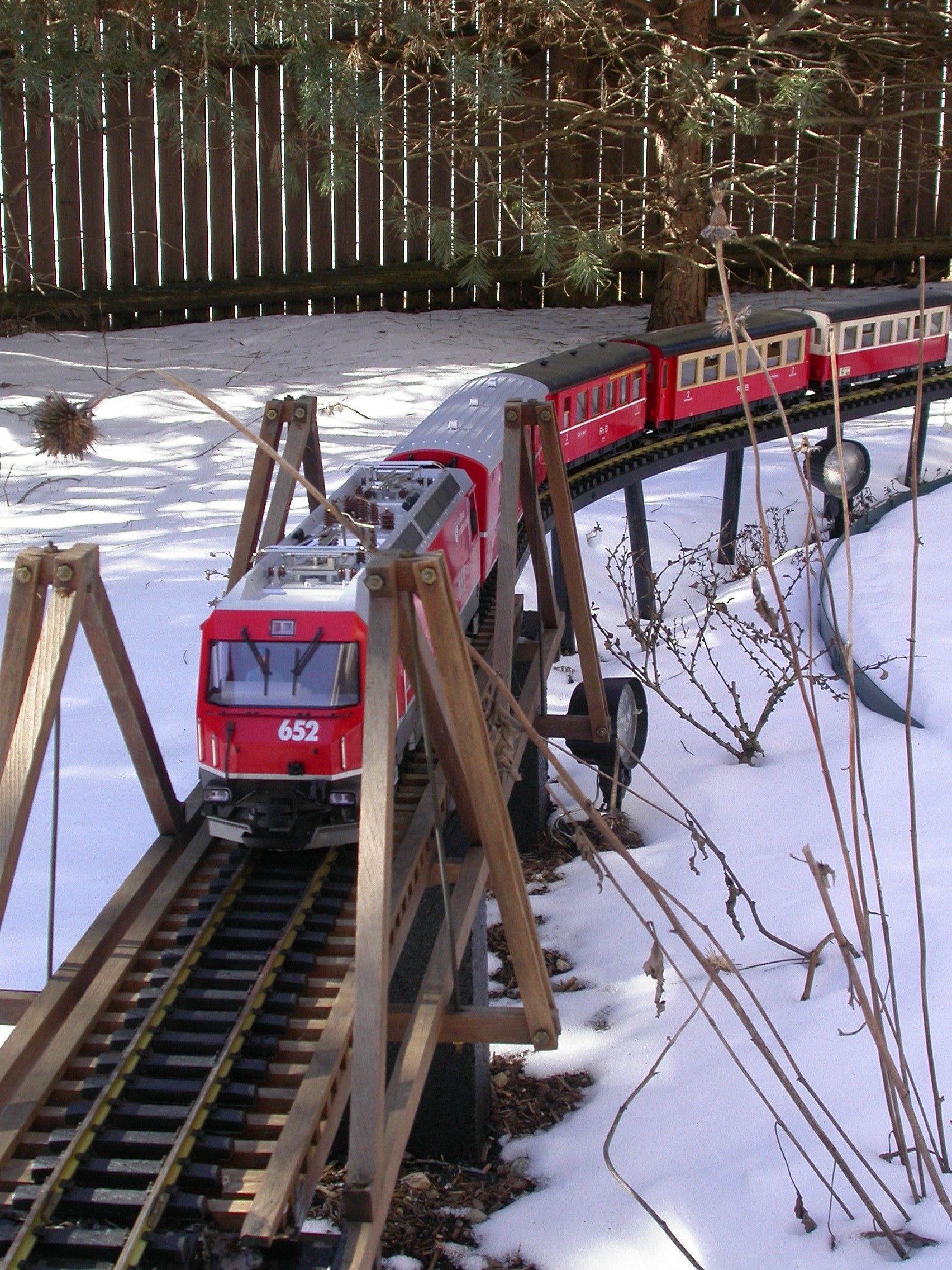 My Backyard Garden Railway (with Pictures) - Instructables