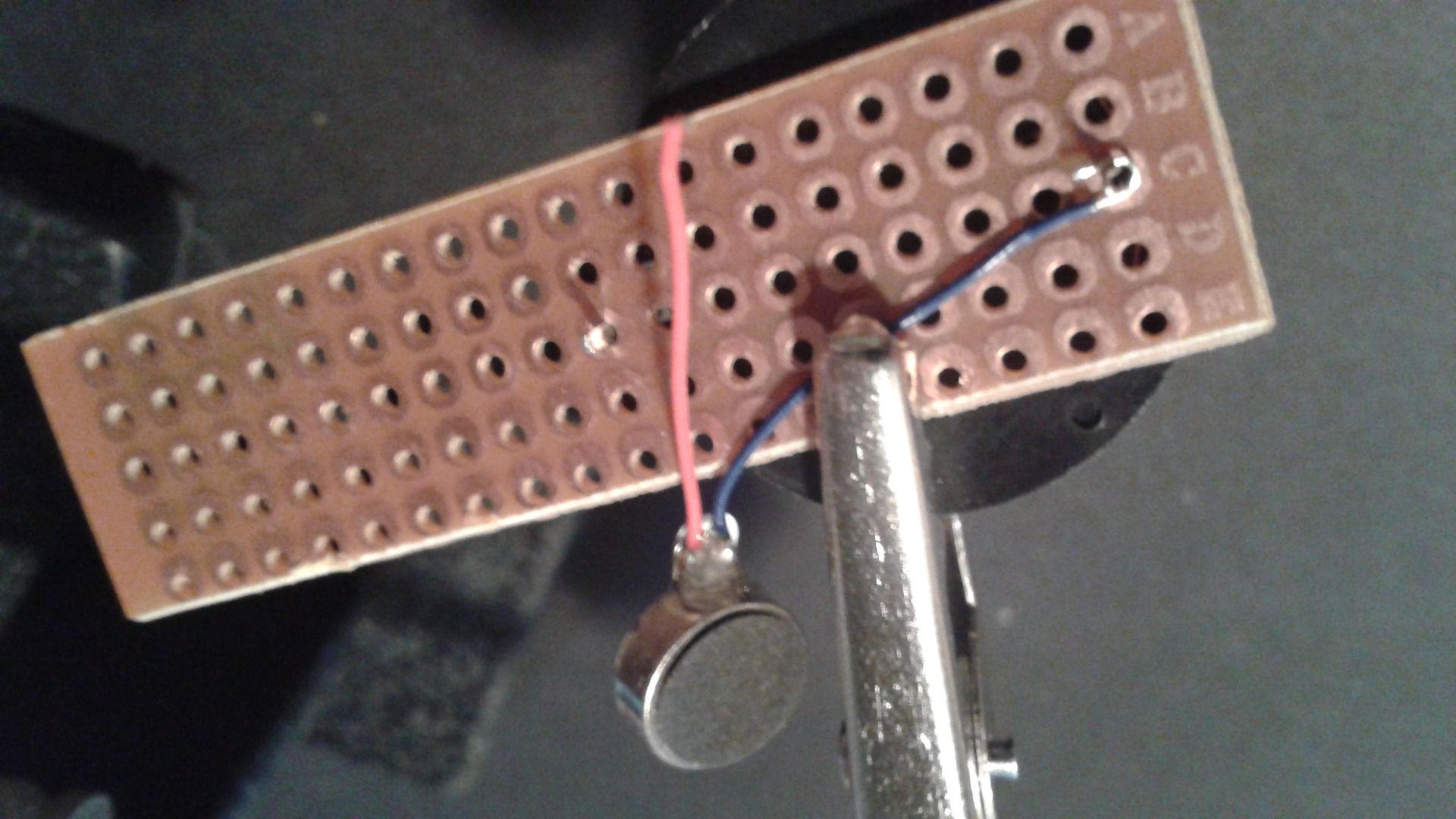 Jitterbugs! Vibrating Robotic Bugs : 6 Steps - Instructables