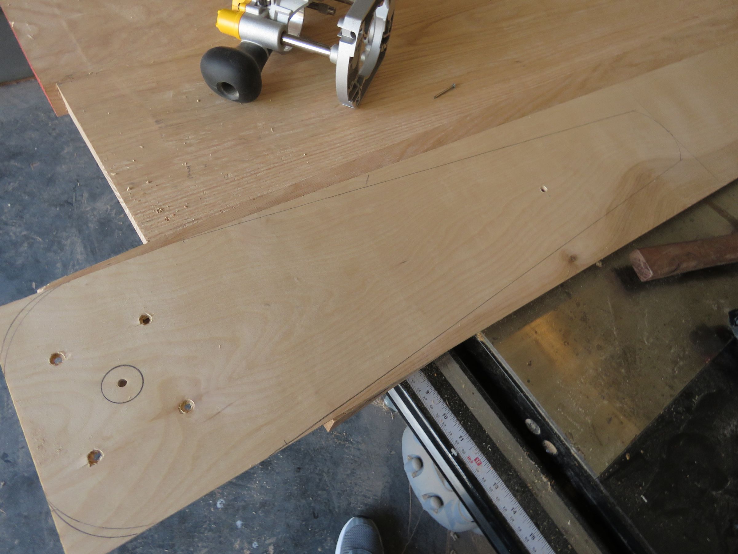 Circle Cutting Jig : 5 Steps - Instructables