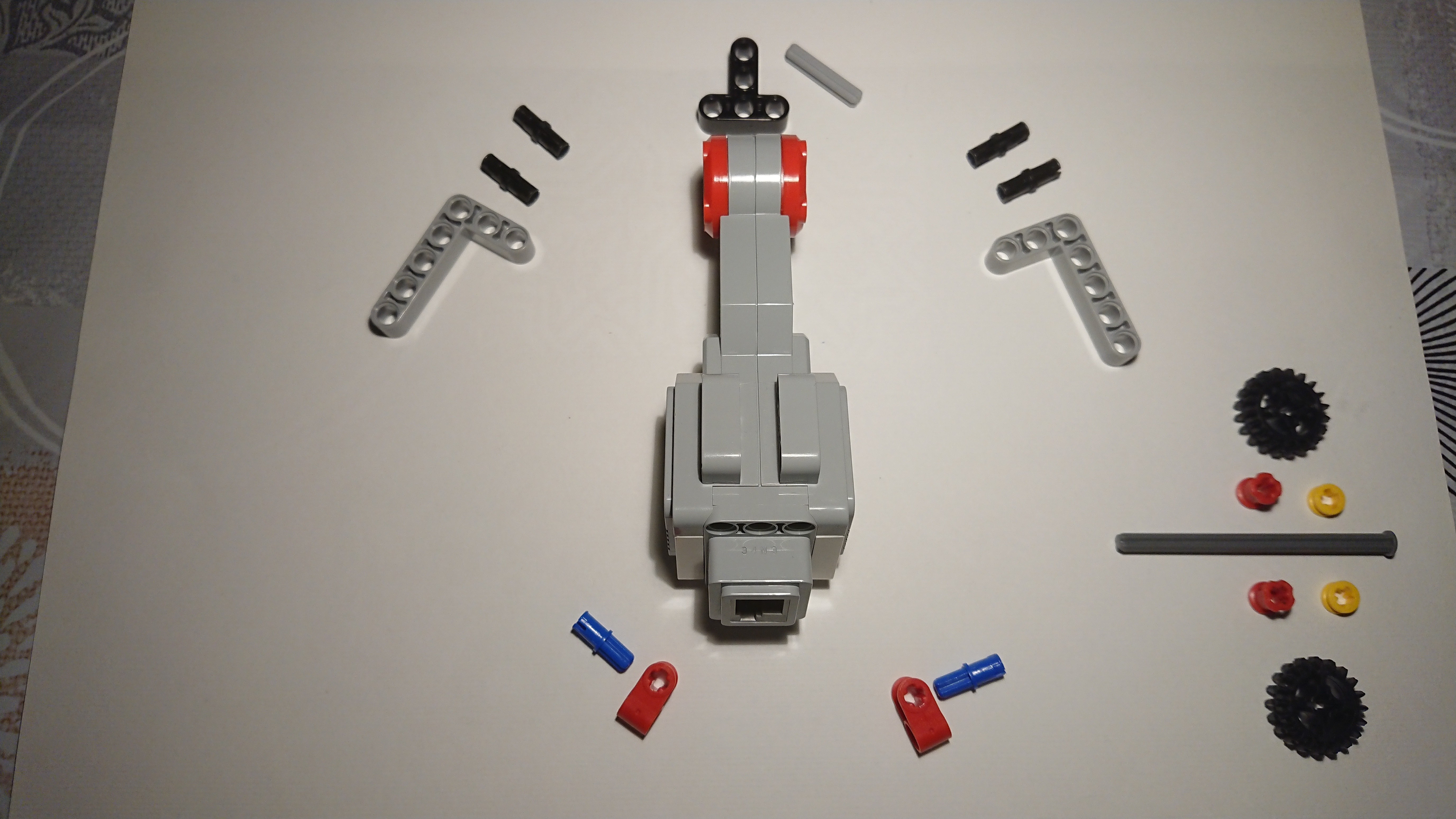 Ev3 Lego Gripper/Finder Robot : 7 Steps - Instructables