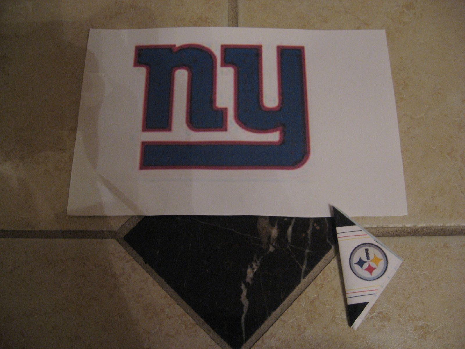The Absolute Best Way to Play Paper Football : 10 Steps - Instructables