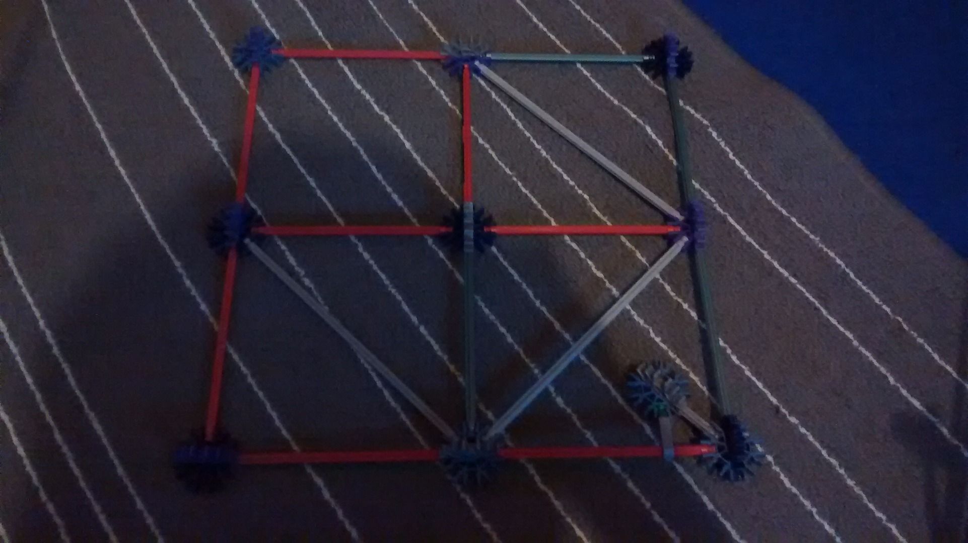 The Corkscrew | a K'nex Ball Machine Lift : 8 Steps - Instructables