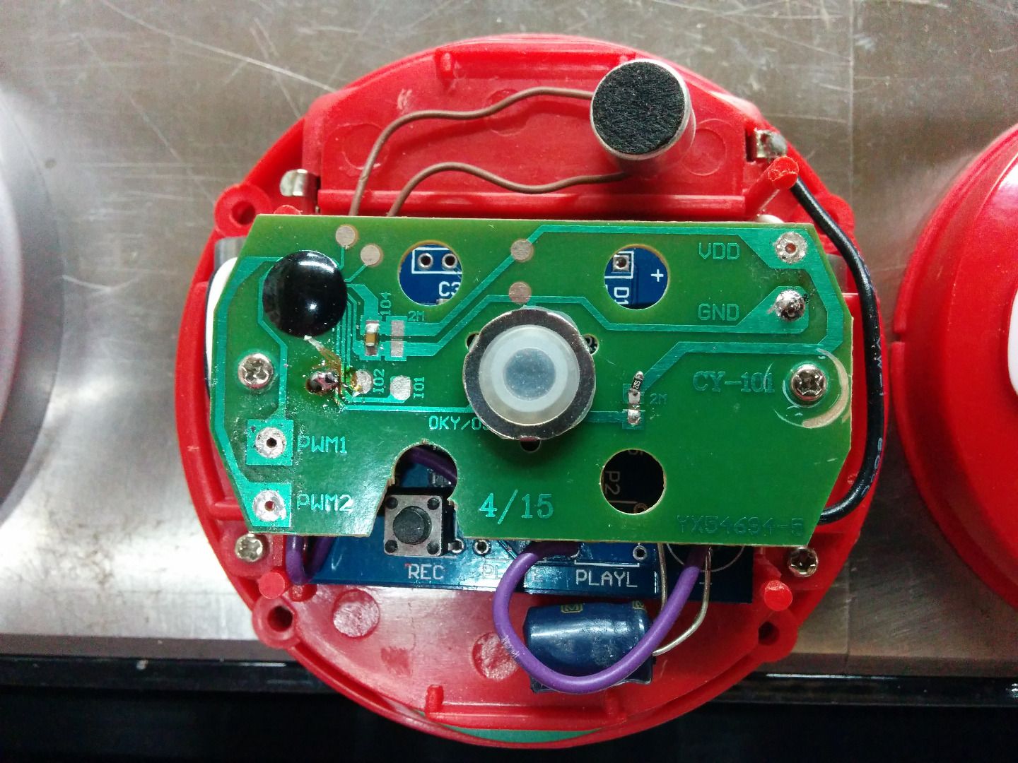Record Your Own Message on Staples Easy Button : 9 Steps (with Pictures ...
