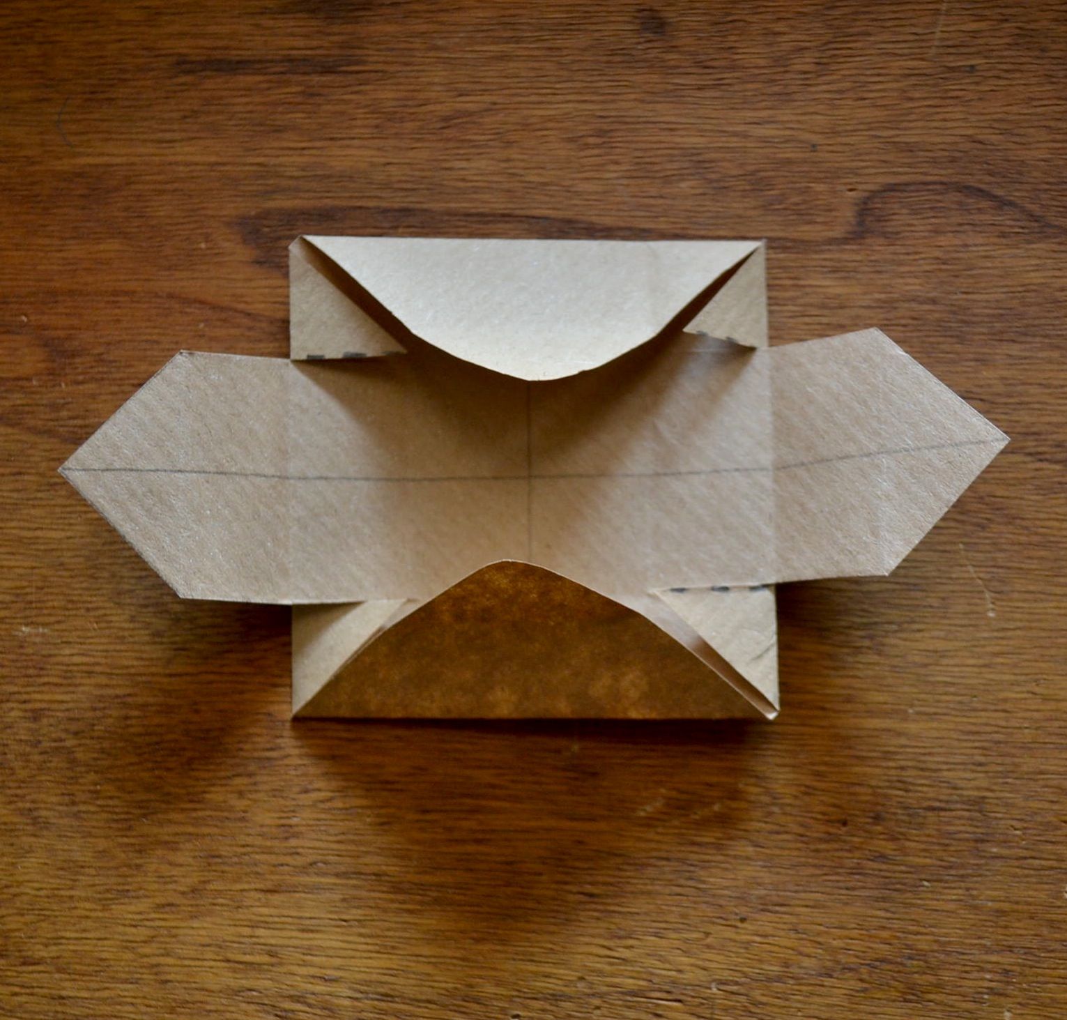 SIMPLE PAPER BOX : 10 Steps (with Pictures) - Instructables