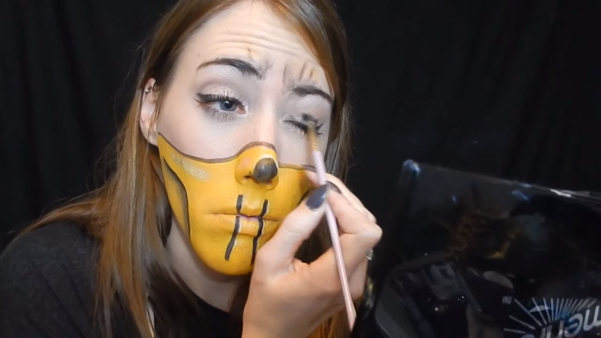 5min Face Paint Challenge! : 4 Steps - Instructables