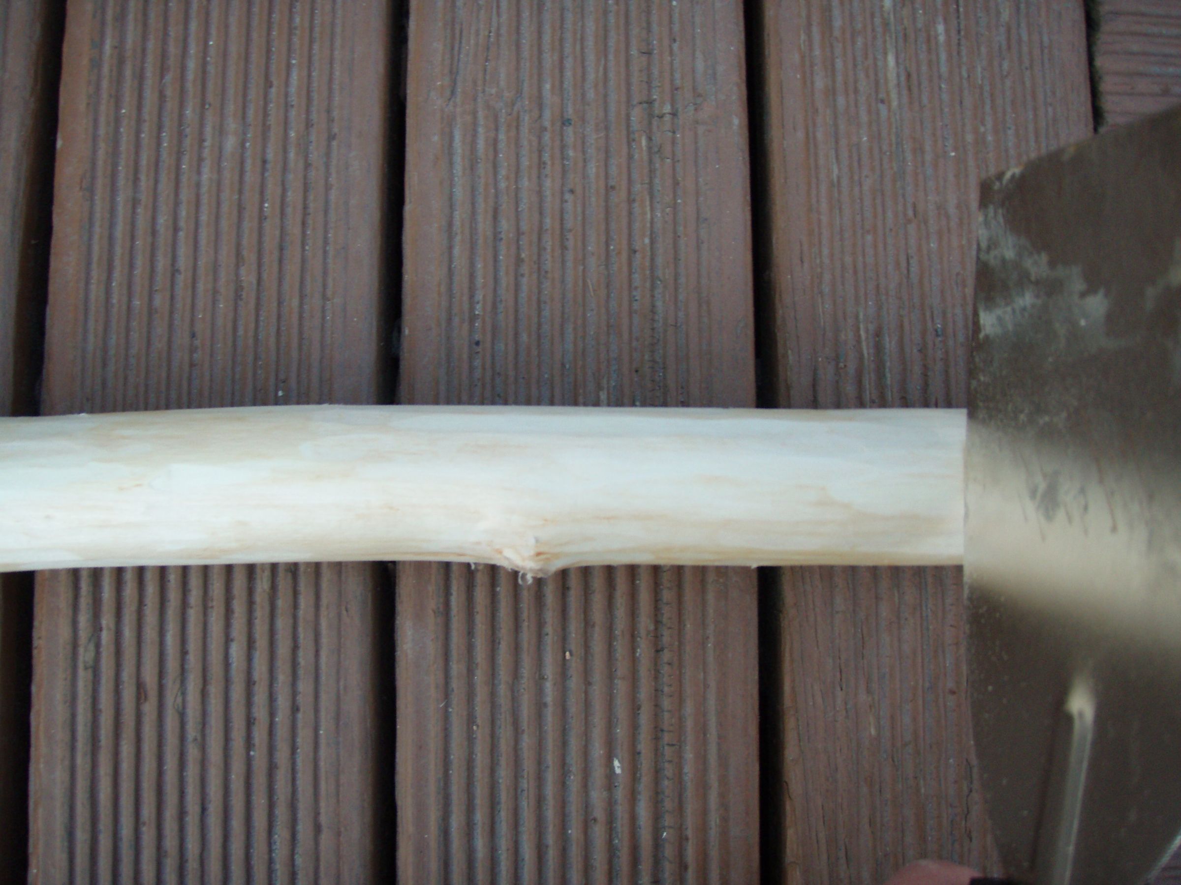 Carve a Staff / Walking Stick : 16 Steps (with Pictures) - Instructables