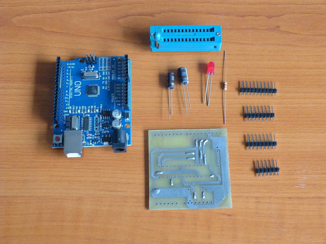 A Tiny Programmer For Attiny Microcontrollers With Arduino Uno Part1