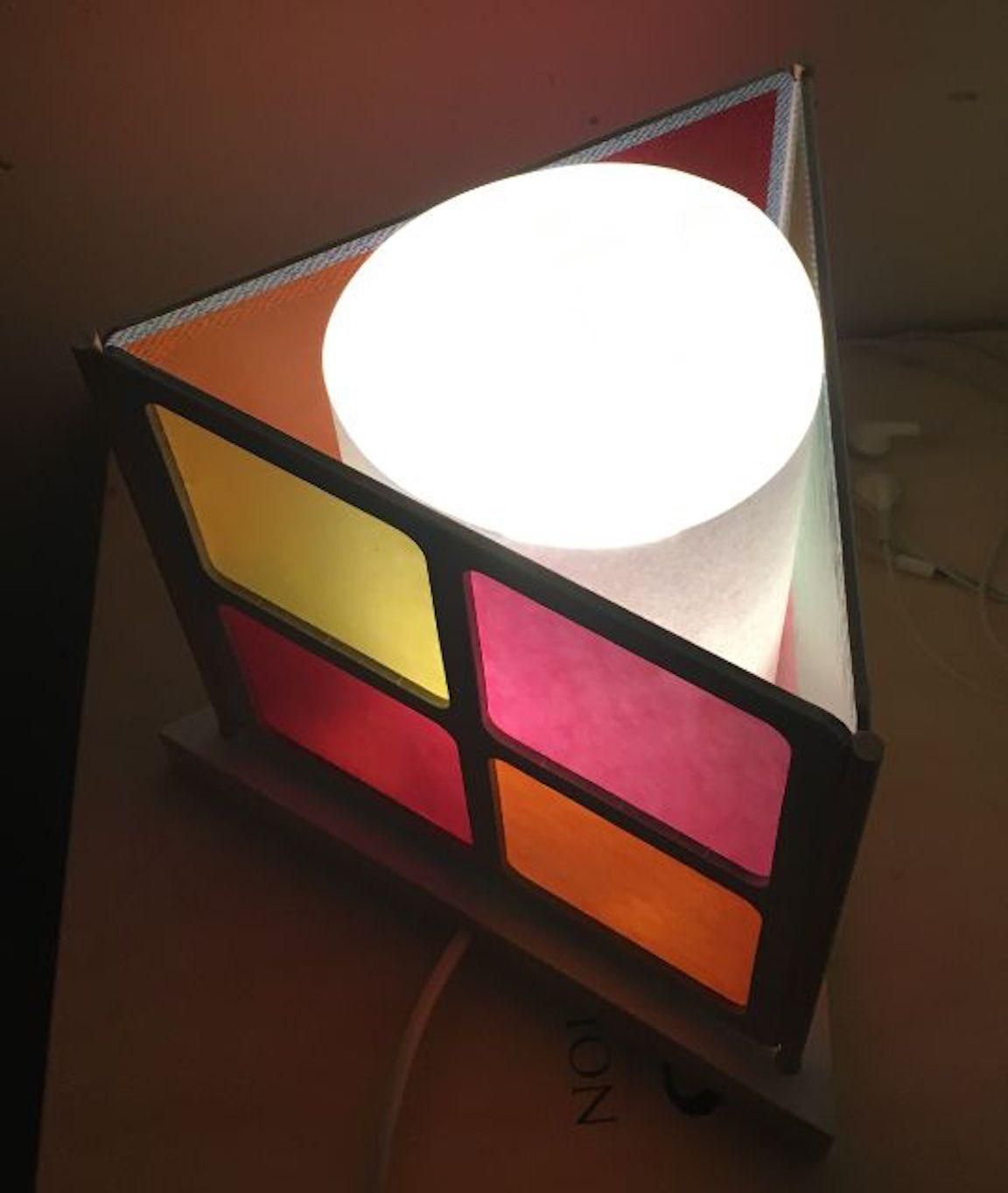 Table Lamp 'Windows' : 5 Steps - Instructables