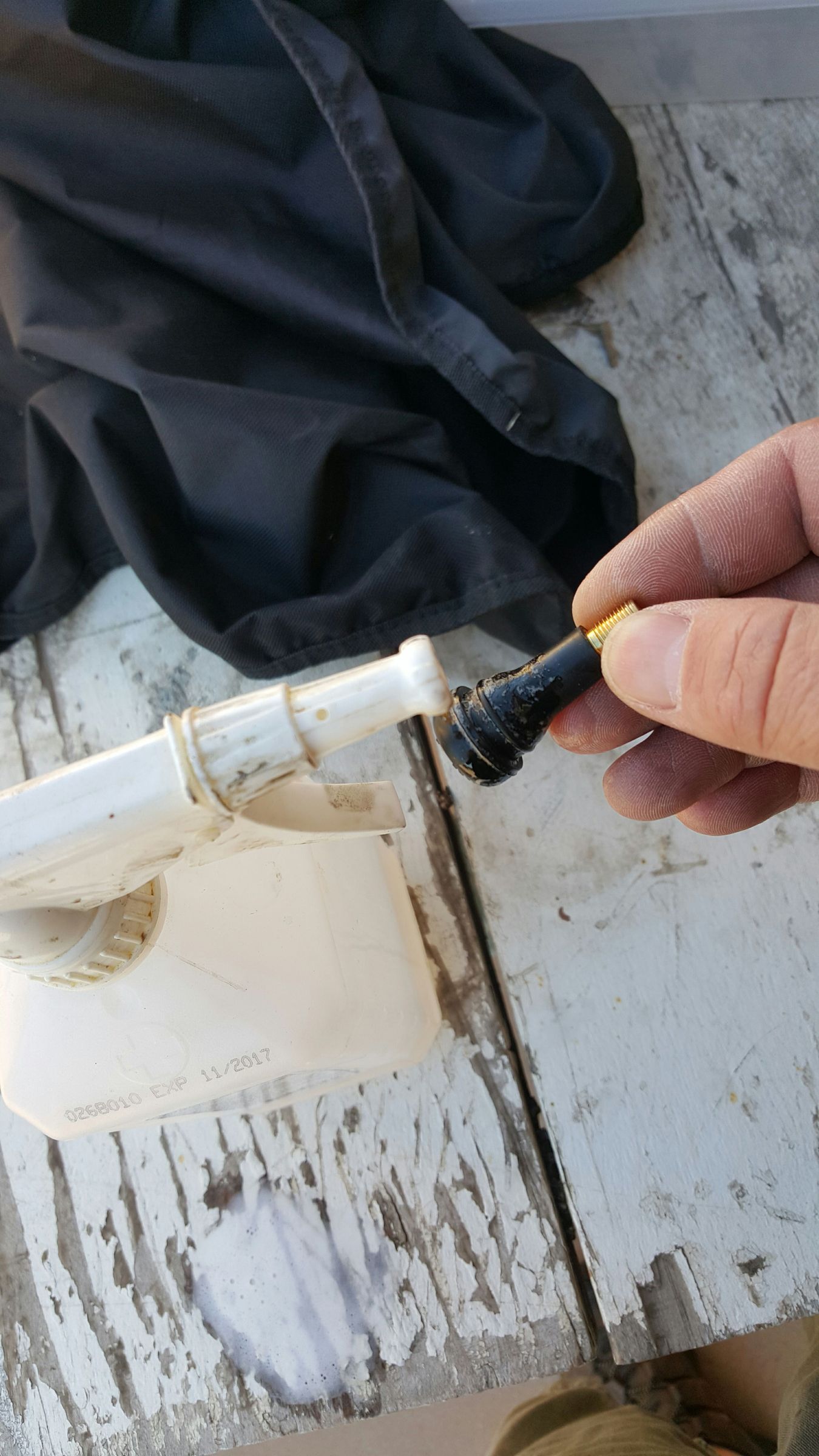 Change a Valve Stem in a Tubeless Tire. : 9 Steps (with Pictures ...