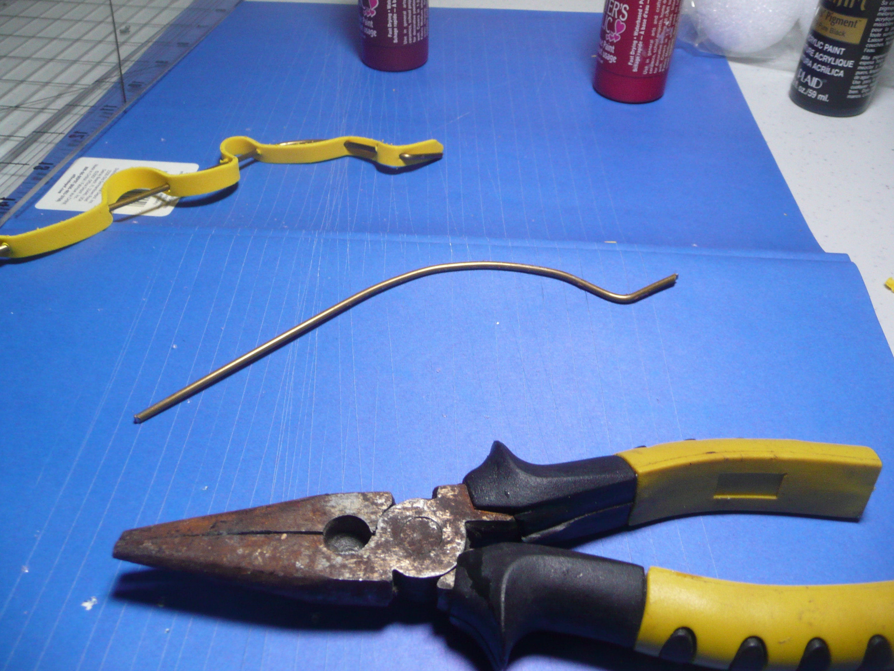 Flying Spaghetti Monster Tree Topper : 7 Steps (with Pictures ...