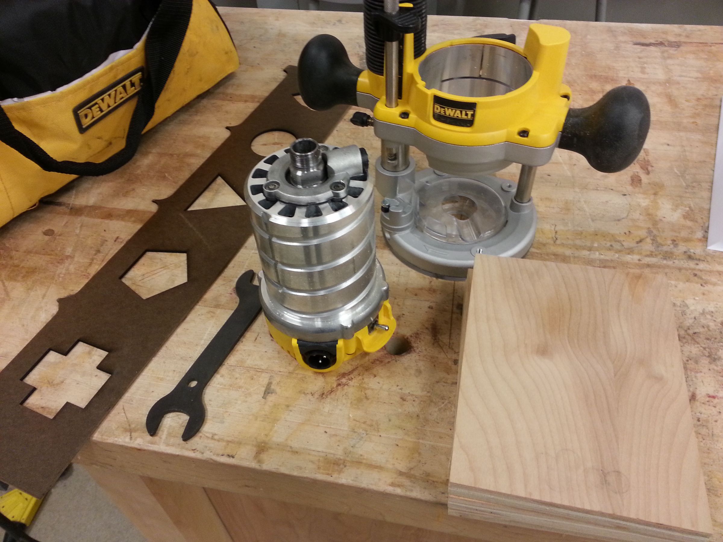 How to Make a Router Guide for Perfect Cuts : 4 Steps (with Pictures ...