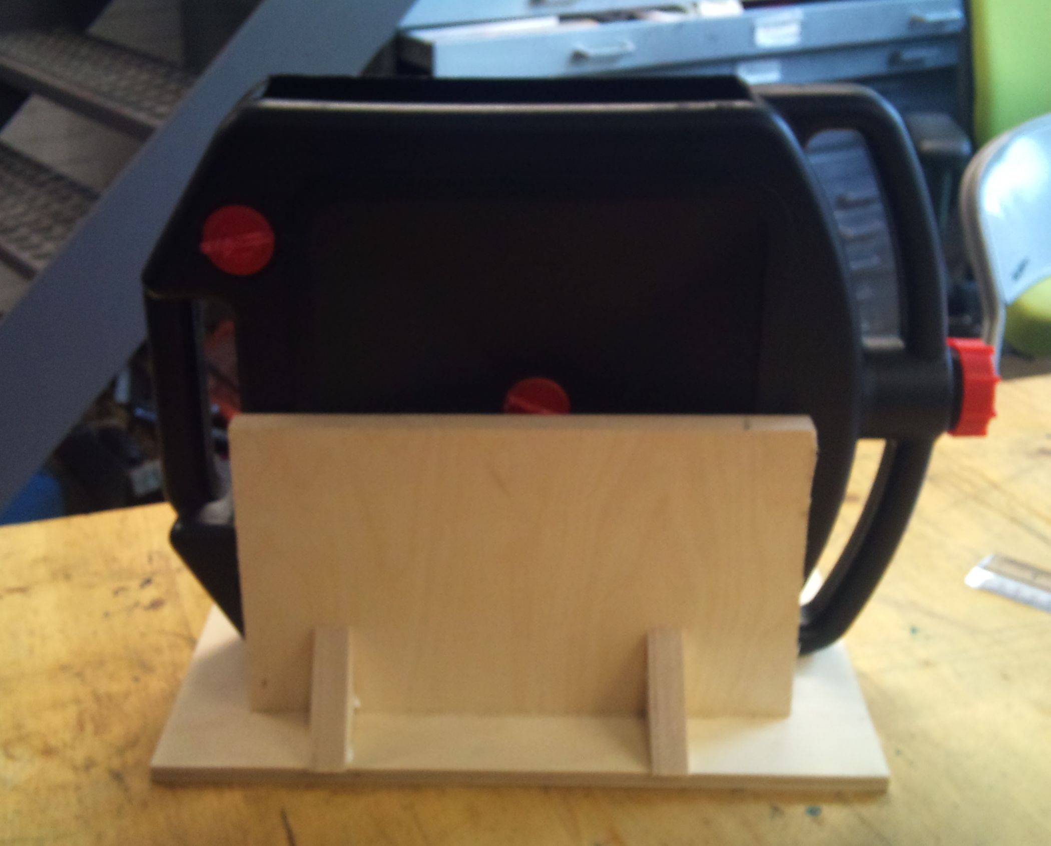 Cheap Vertical Etching Tank for Printmaking : 5 Steps - Instructables