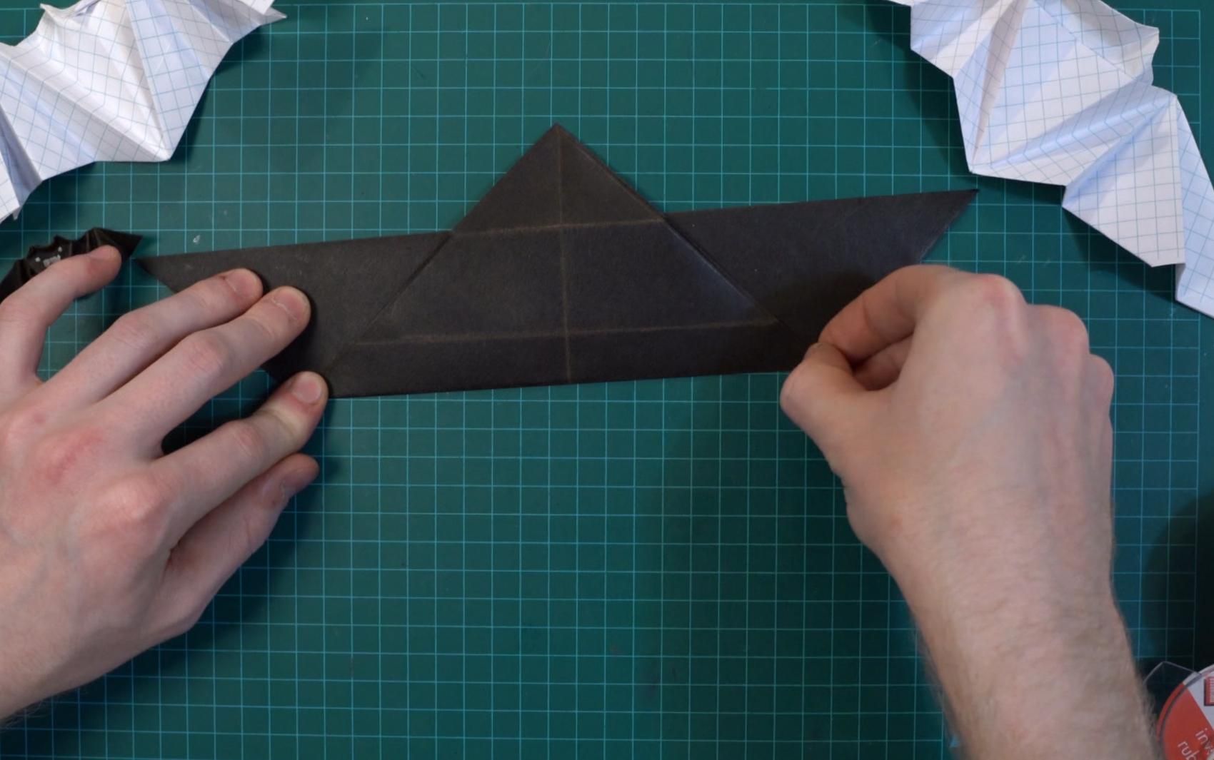 How to Make a Origami Bats : 7 Steps (with Pictures) - Instructables
