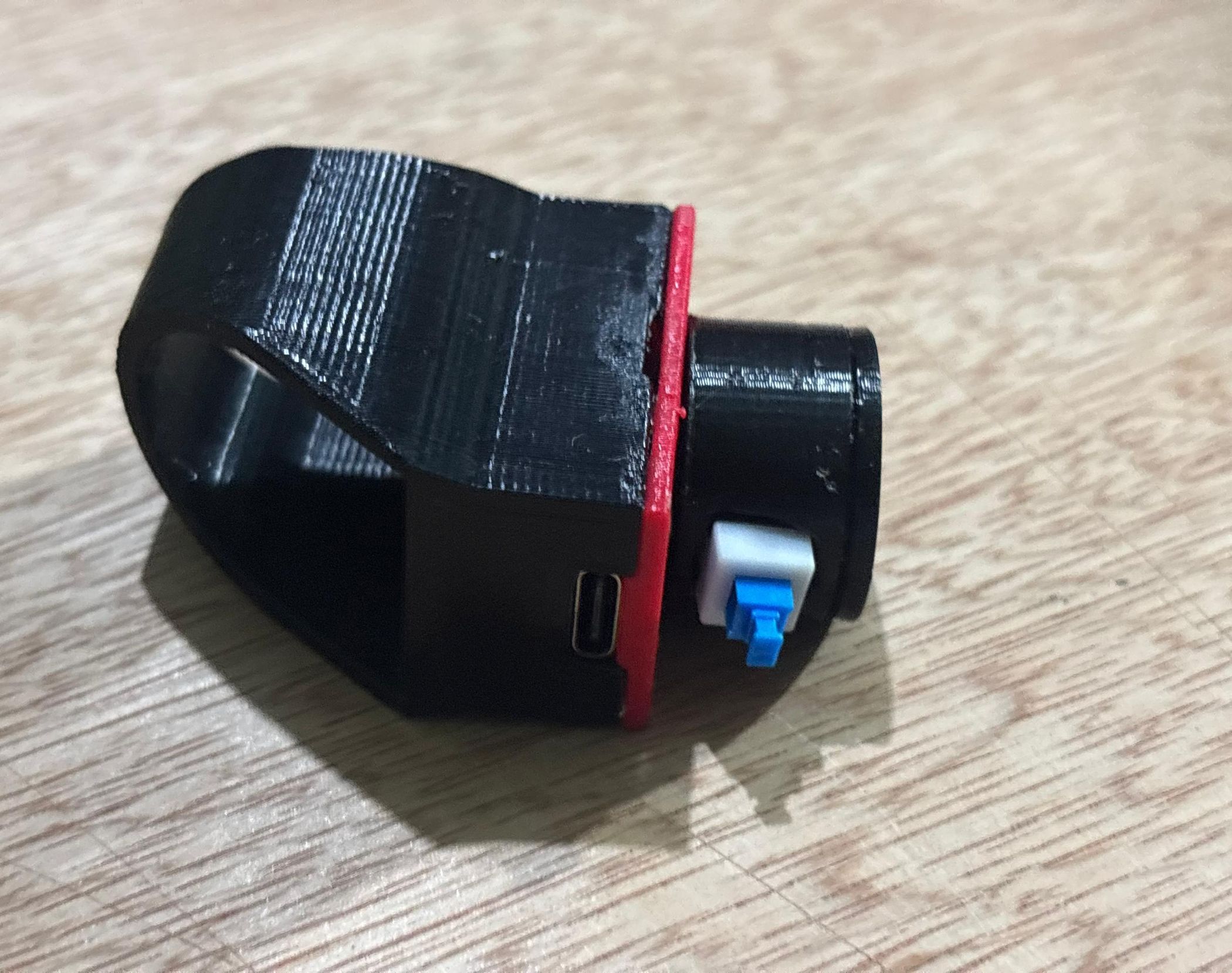 Utilitarian Rechargeable Thumb Ring Flashlight : 5 Steps (with Pictures) - Instructables