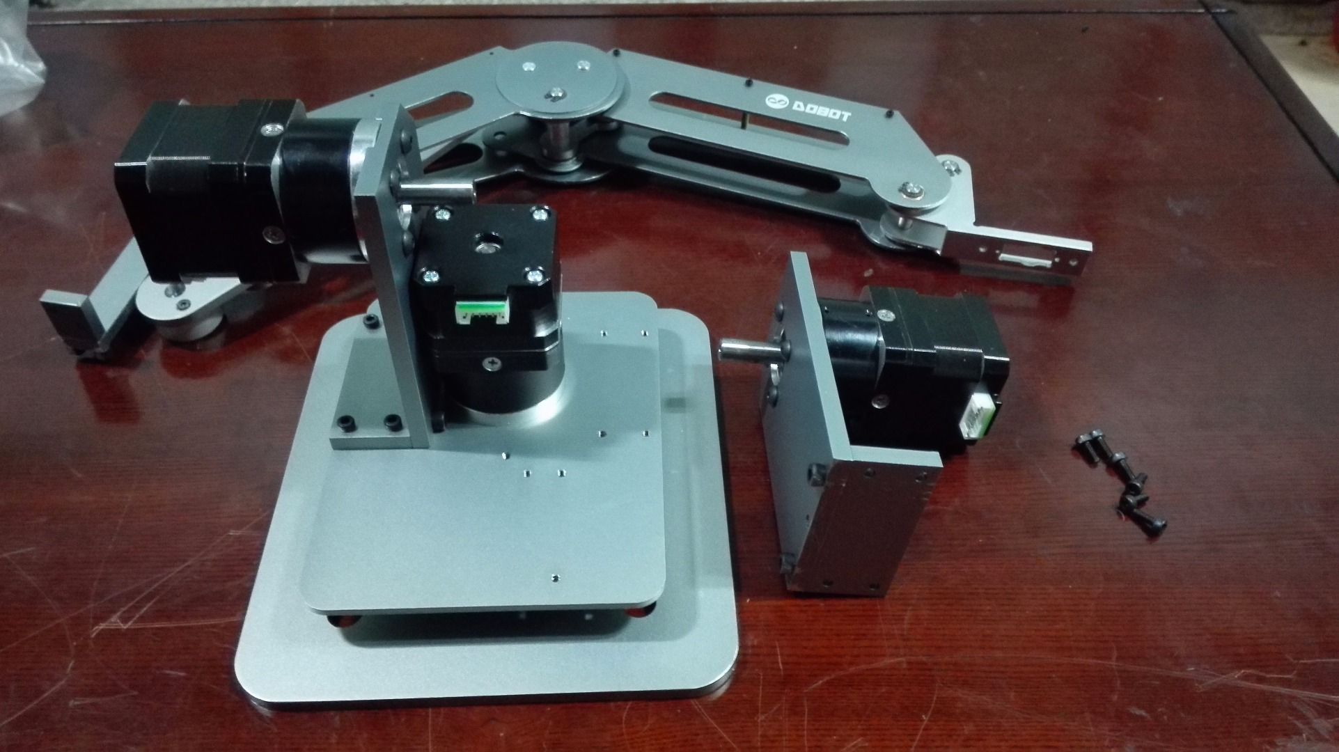 Build a Laser Cut and Soldering Dobot Robot Arm : 16 Steps (with ...