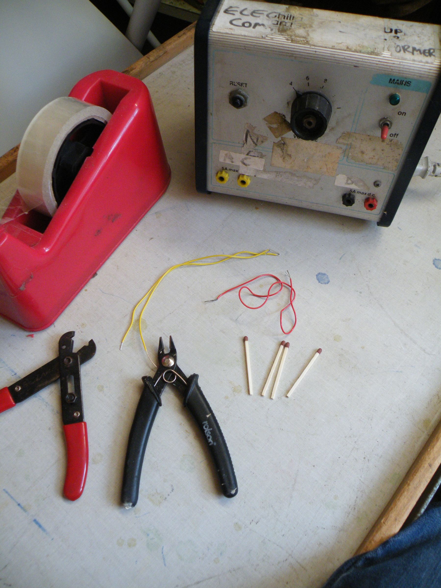 The Remote Match : 5 Steps (with Pictures) - Instructables