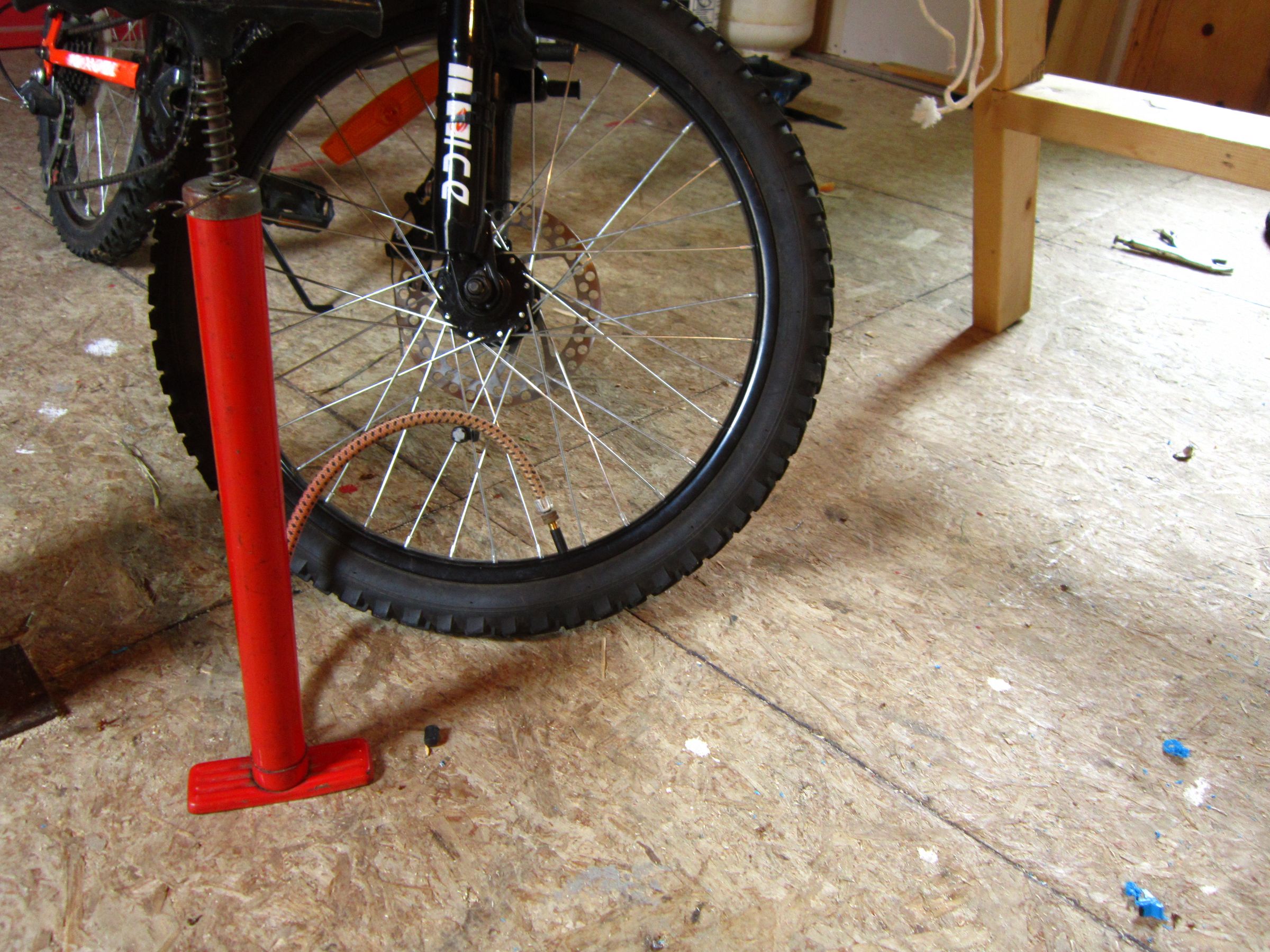 How to Fix a Broken Bicycle Pump : 4 Steps - Instructables