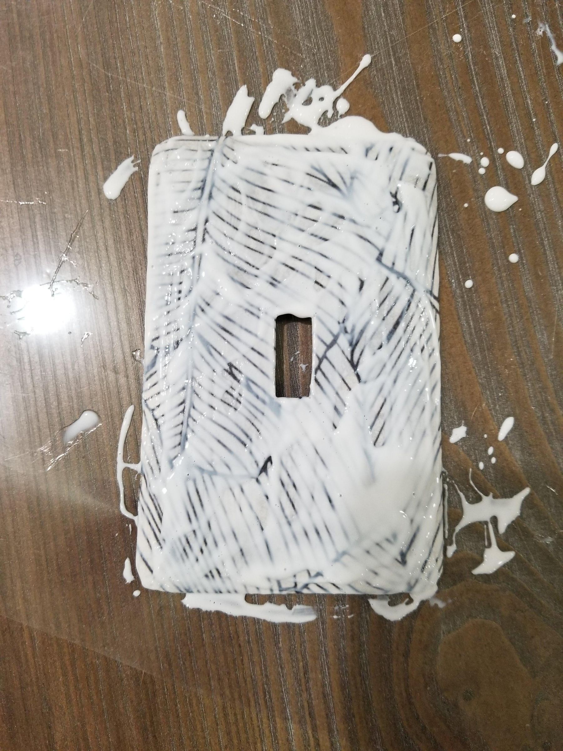 Patterned Light Switch (All Paper and Glue!) : 9 Steps - Instructables