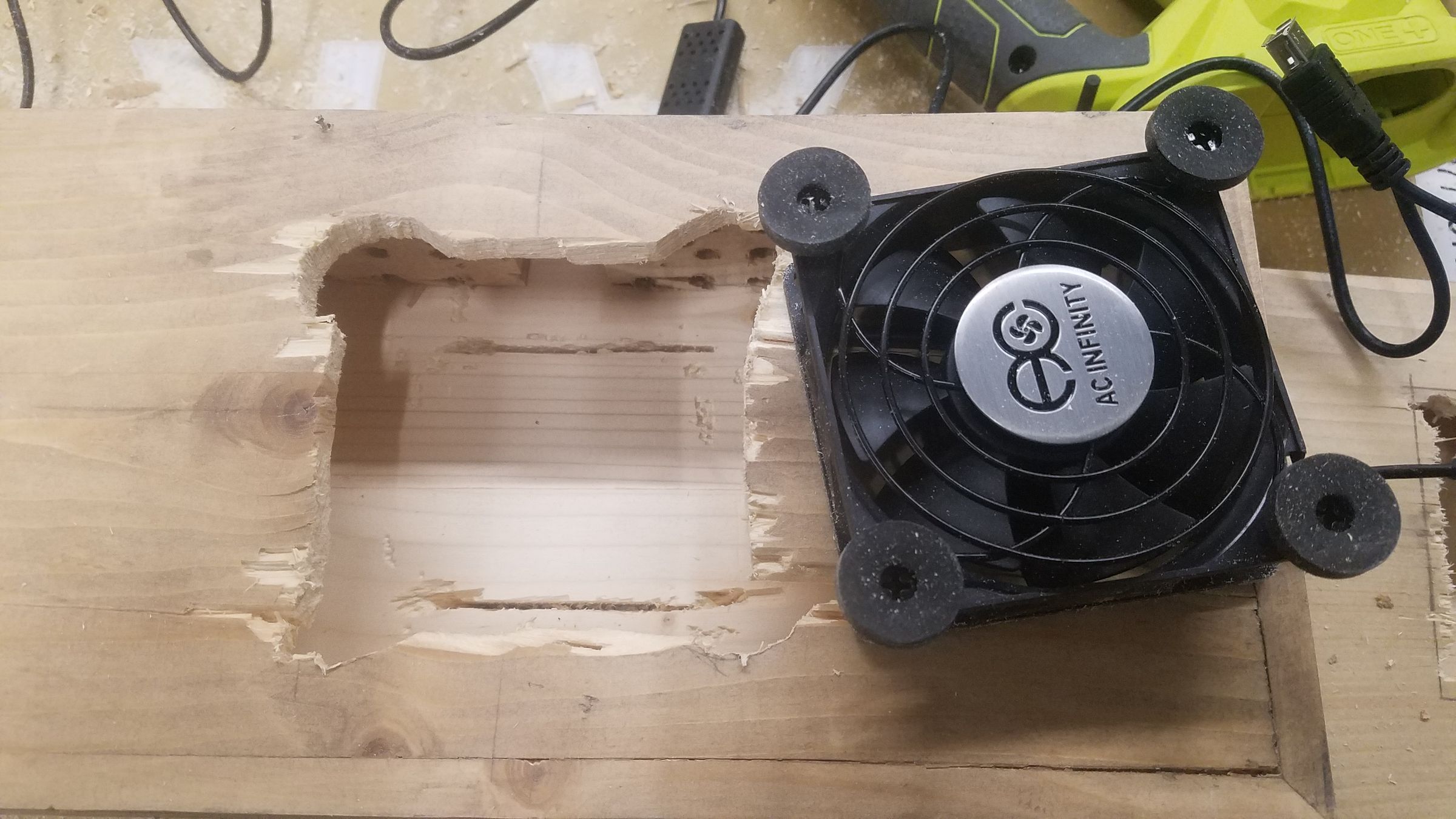 Powered Monitor Stand Hack : 11 Steps (with Pictures) - Instructables