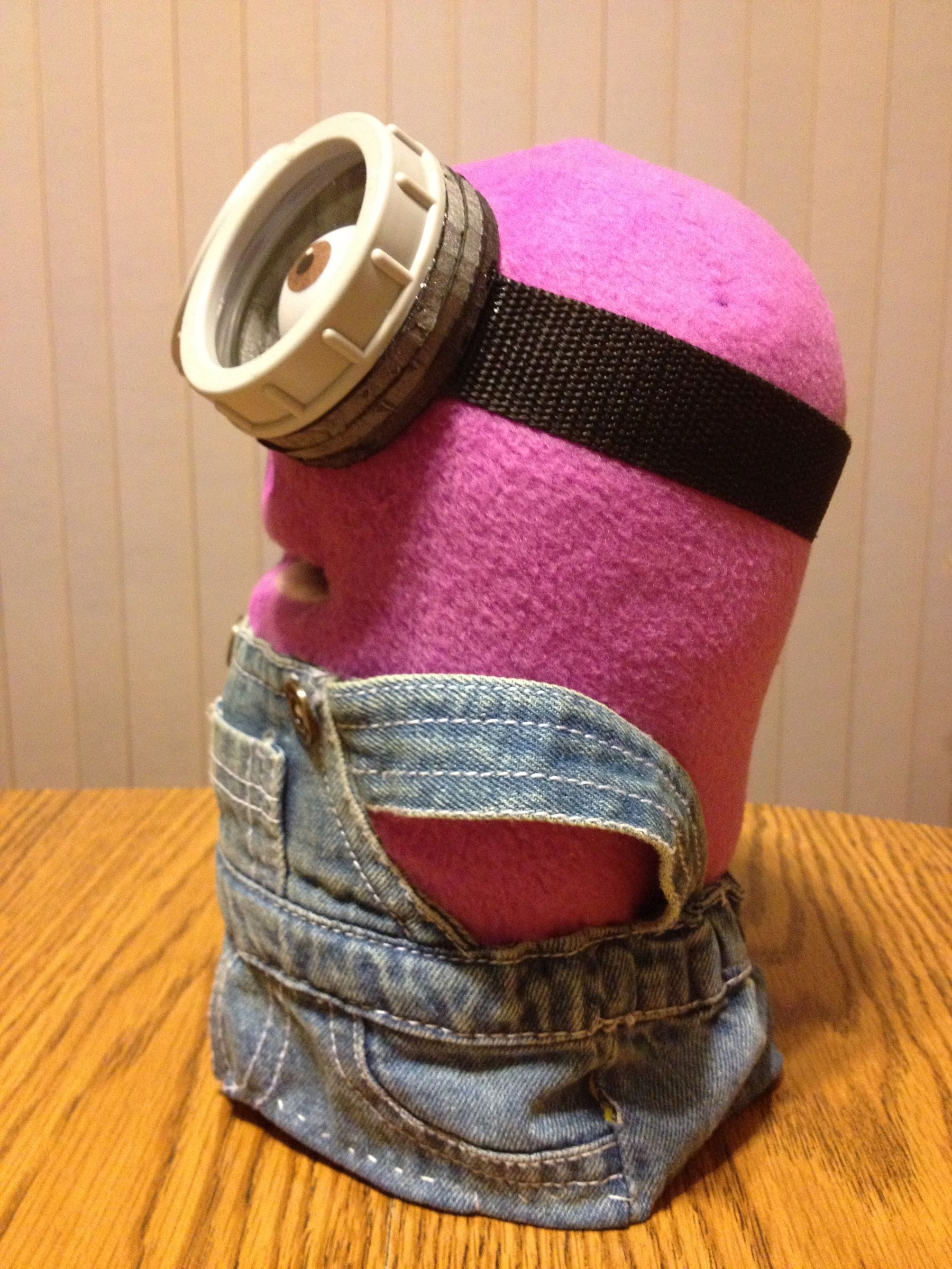 Custom Made Purple Minion Puppet : 14 Steps (with Pictures) - Instructables