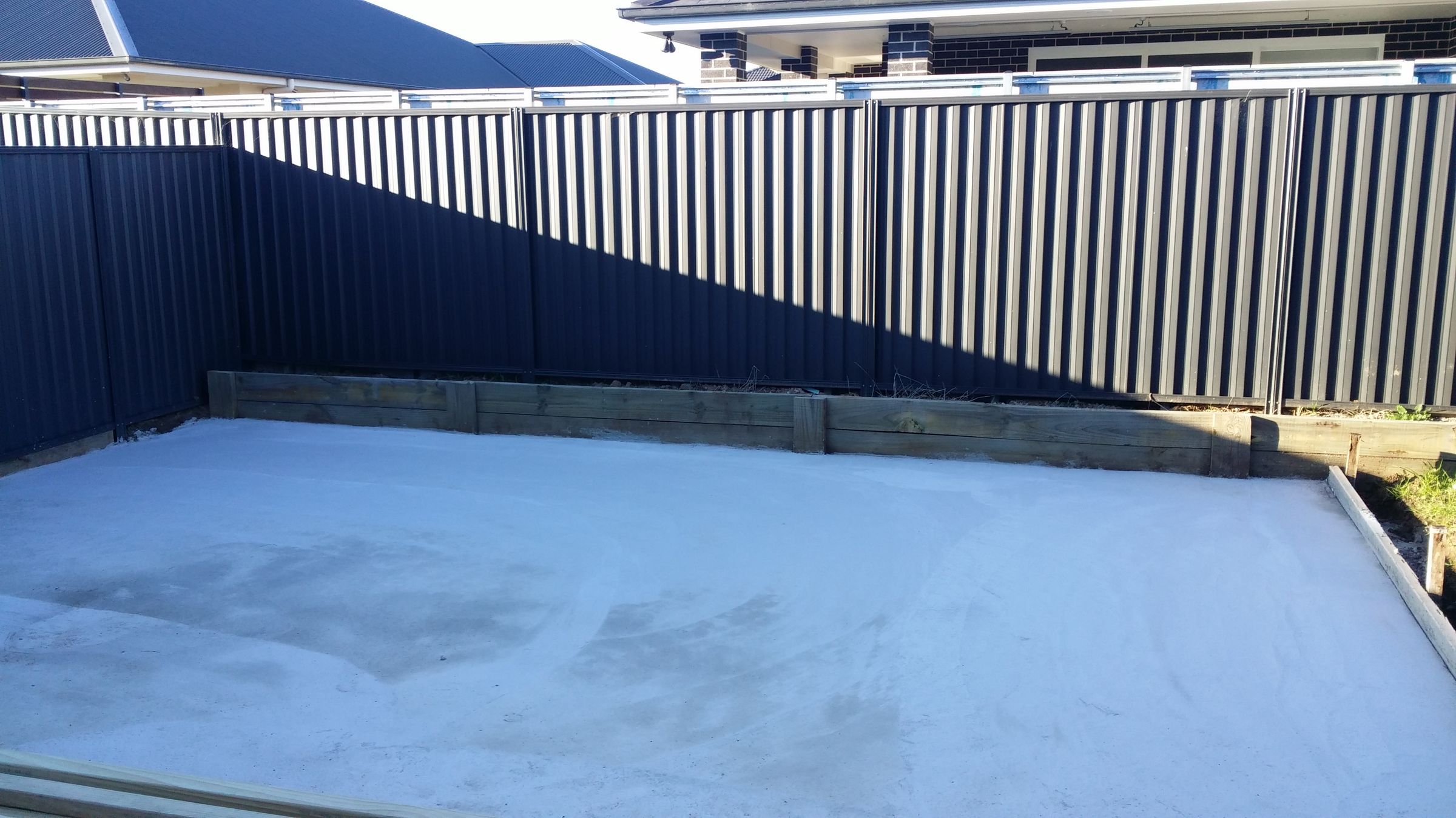 Timber Decking on Top of Concrete : 6 Steps - Instructables