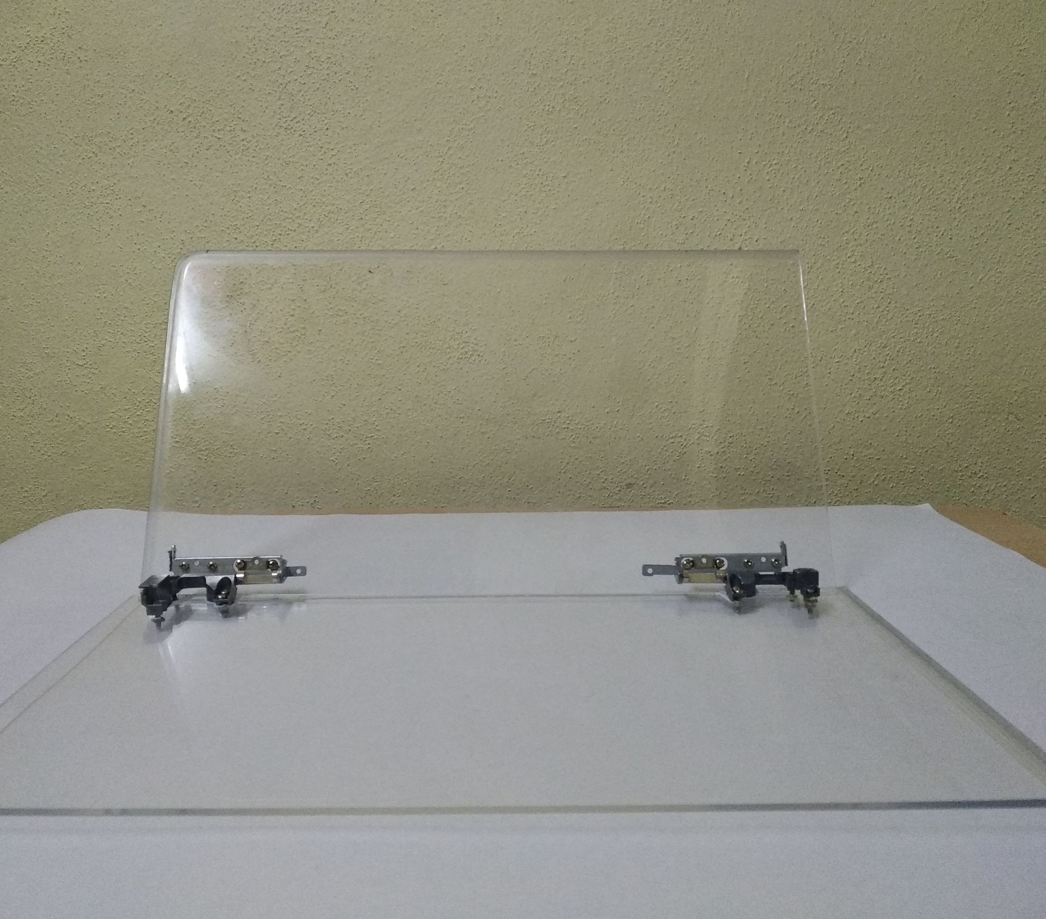 Laptop Screen Support : 3 Steps - Instructables