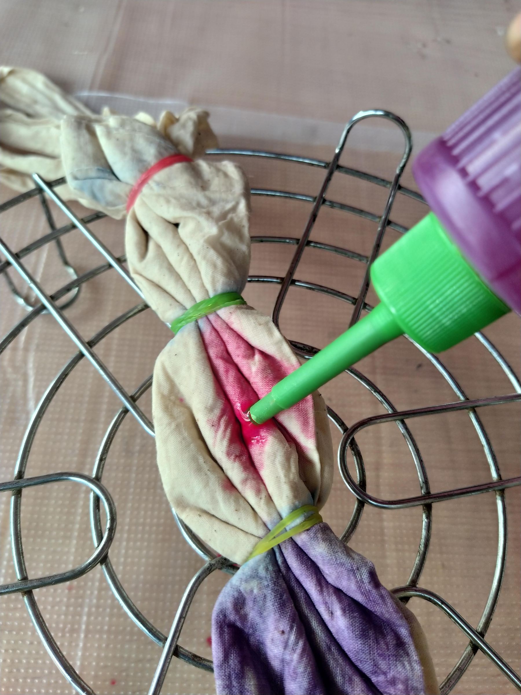 Tie Dye Pattern : 16 Steps (with Pictures) - Instructables