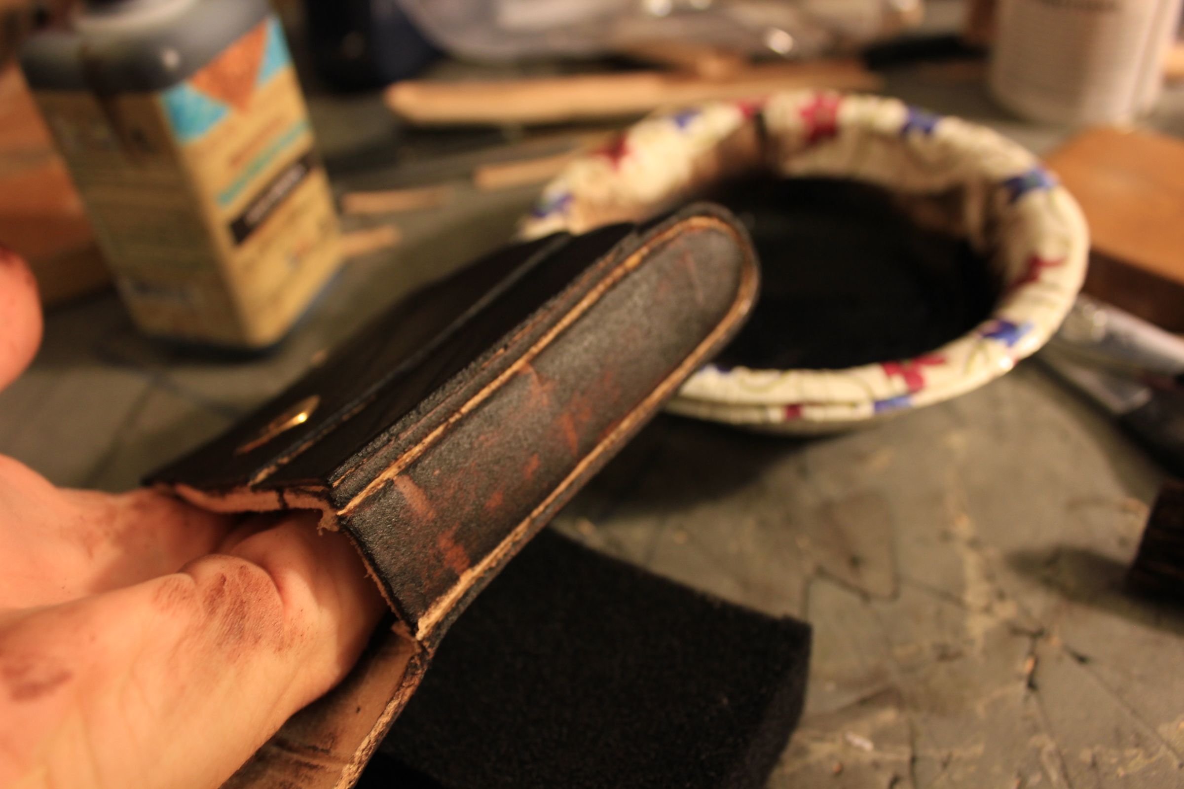 Leather Pouch Tutorial & Intro to Basic Leather Working : 11 Steps ...