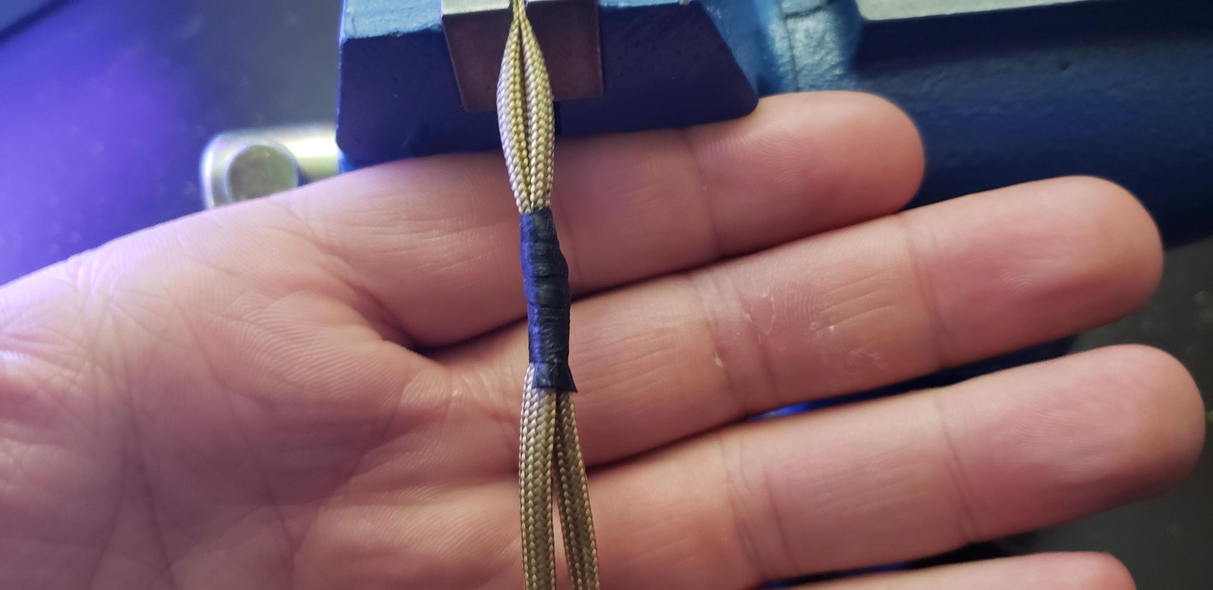 Tygra's Bolo-Whip With Paracord in 16 Plait : 9 Steps (with Pictures ...