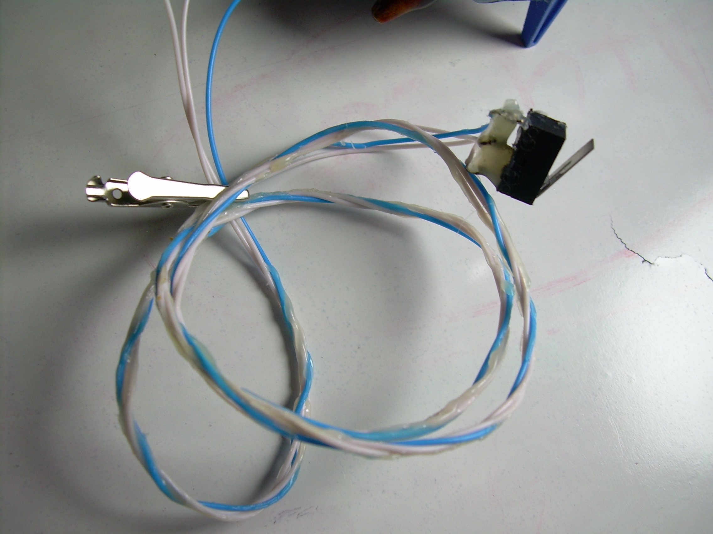 Parakeets Controlling Lights! : 7 Steps (with Pictures) - Instructables