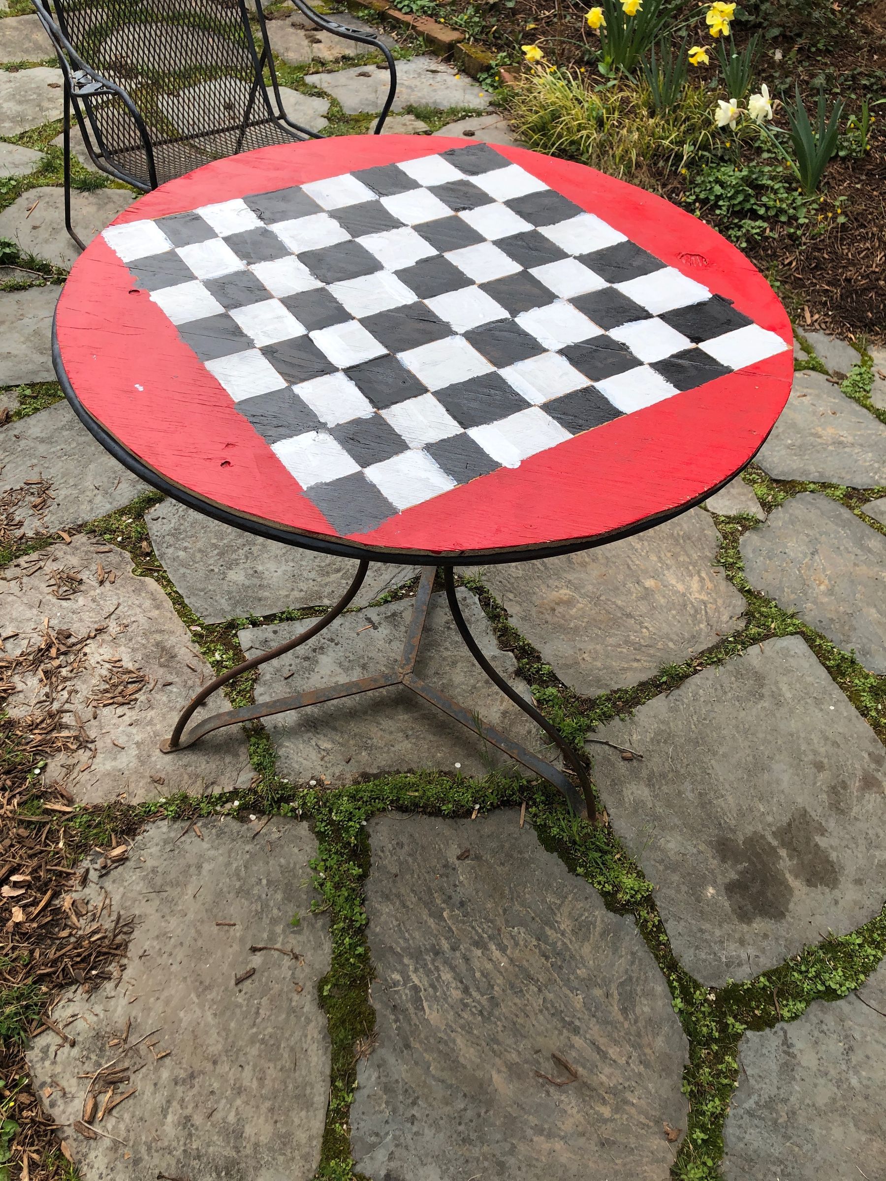 Outdoor Checkers/Chess Table : 12 Steps (with Pictures) - Instructables