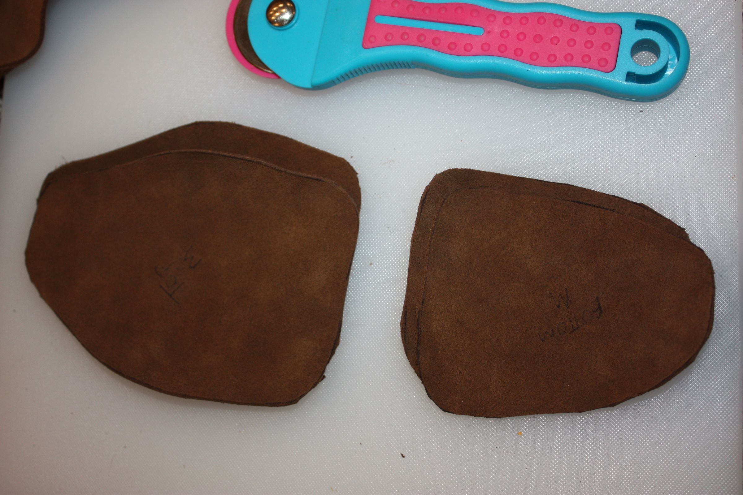Suede Slipper Soles : 5 Steps (with Pictures) - Instructables
