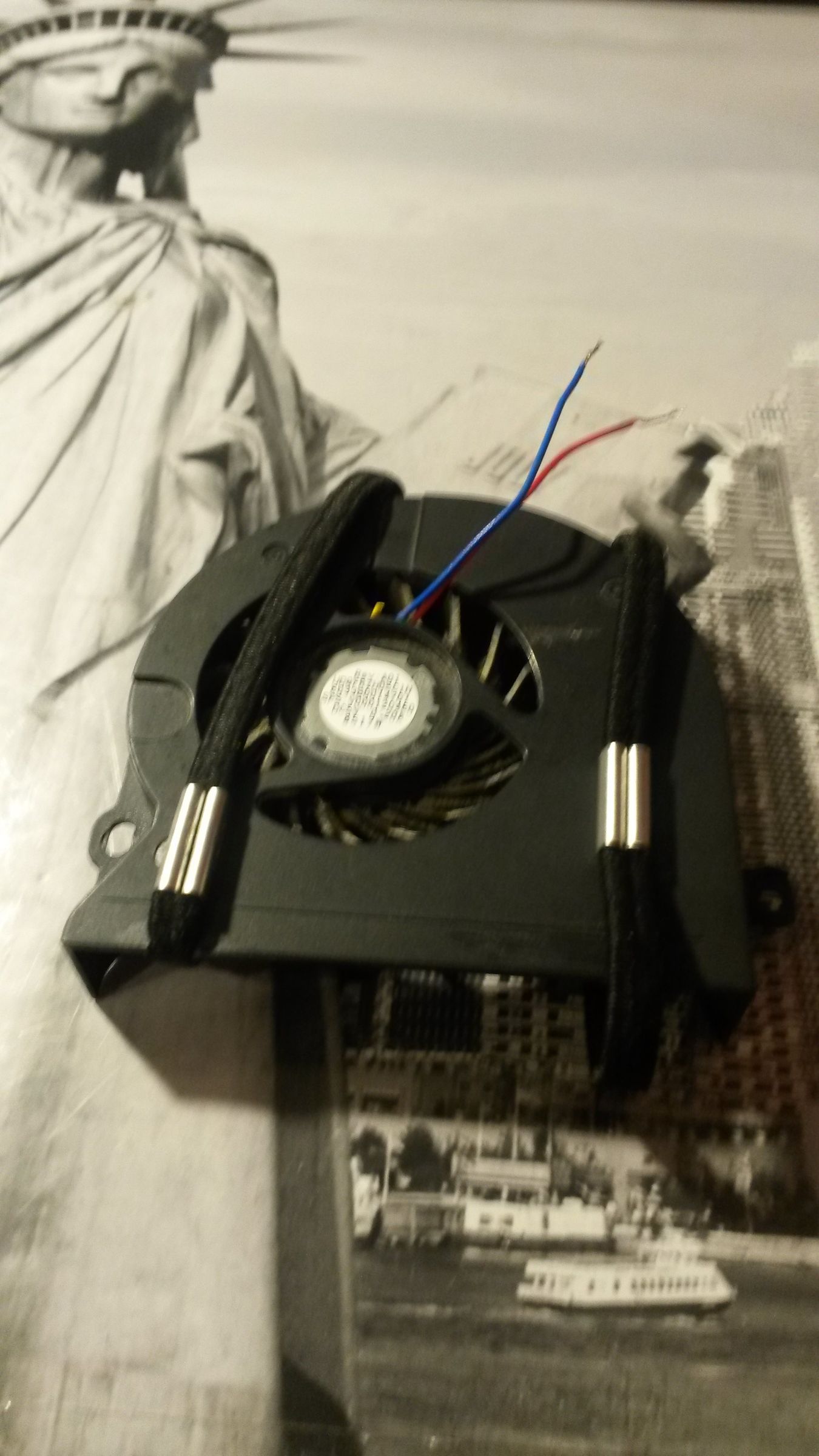 (laptop)Adapter Cooler : 6 Steps - Instructables