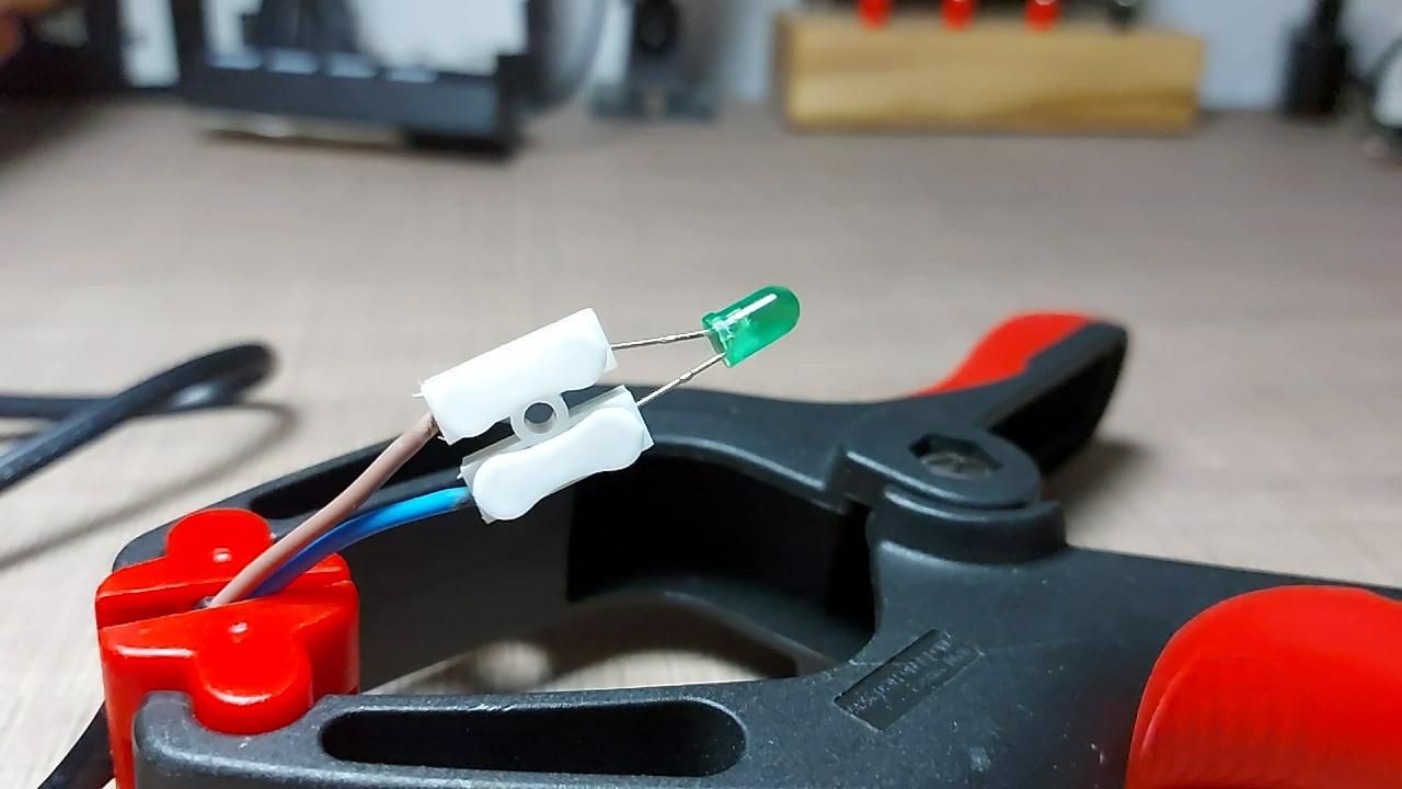 Add LED Indicator Light to Soldering Iron : 7 Steps - Instructables