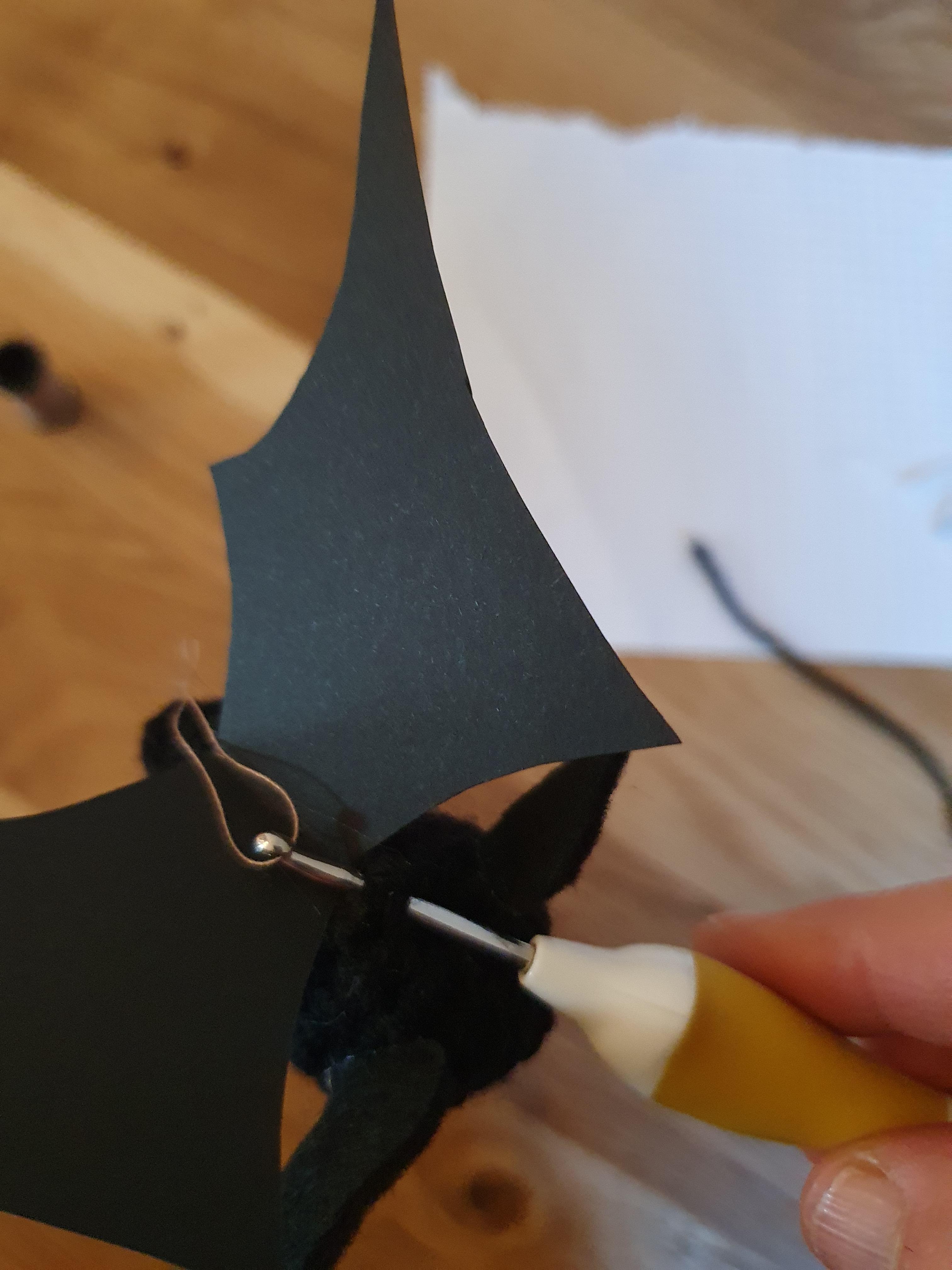 Bat Decoration : 5 Steps (with Pictures) - Instructables