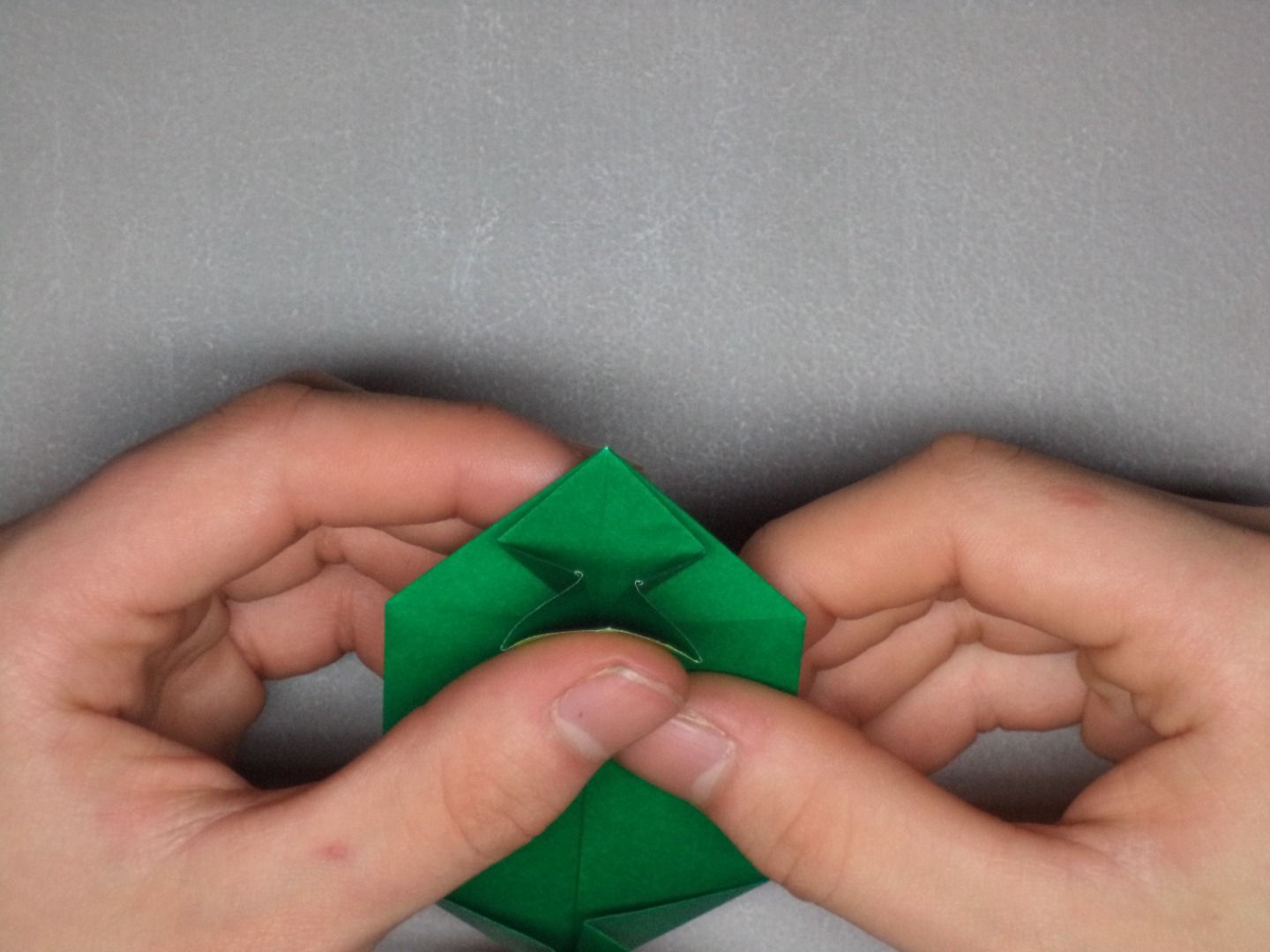 How to Fold an Origami Tank : 17 Steps (with Pictures) - Instructables