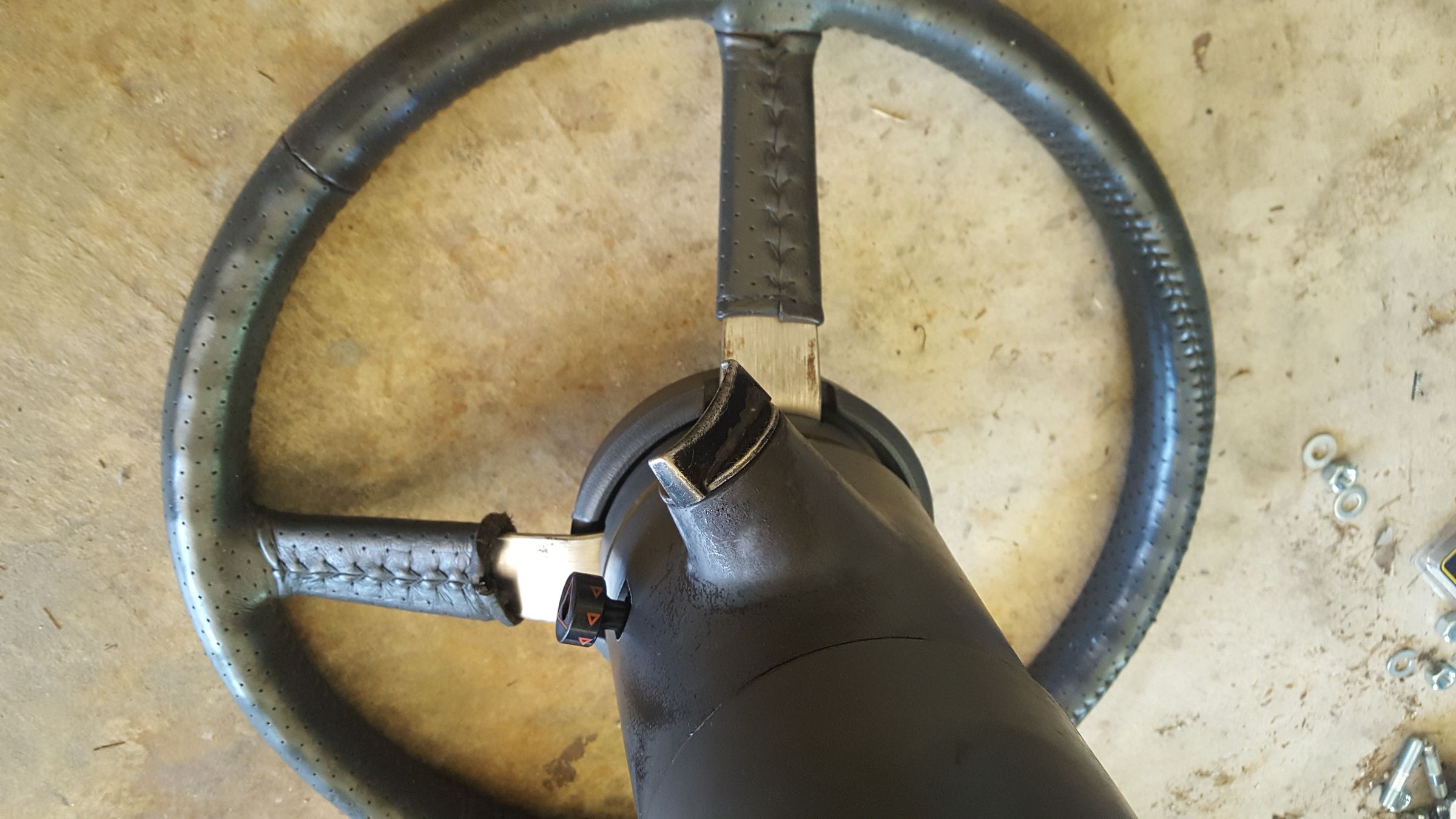 Jeep Wrangler YJ to XJ Steering Column Swap : 6 Steps - Instructables