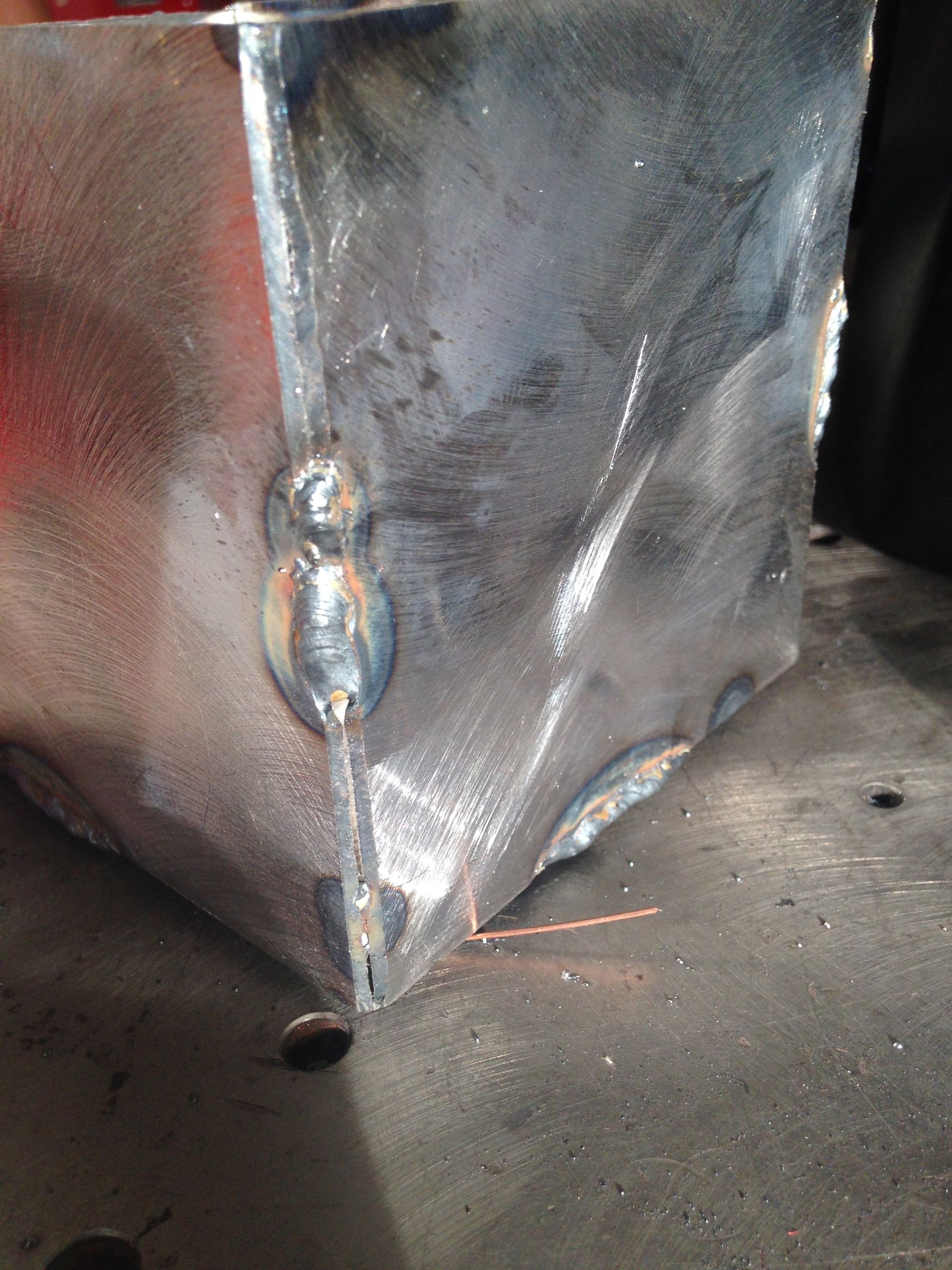 How to MIG Weld a Box : 7 Steps - Instructables