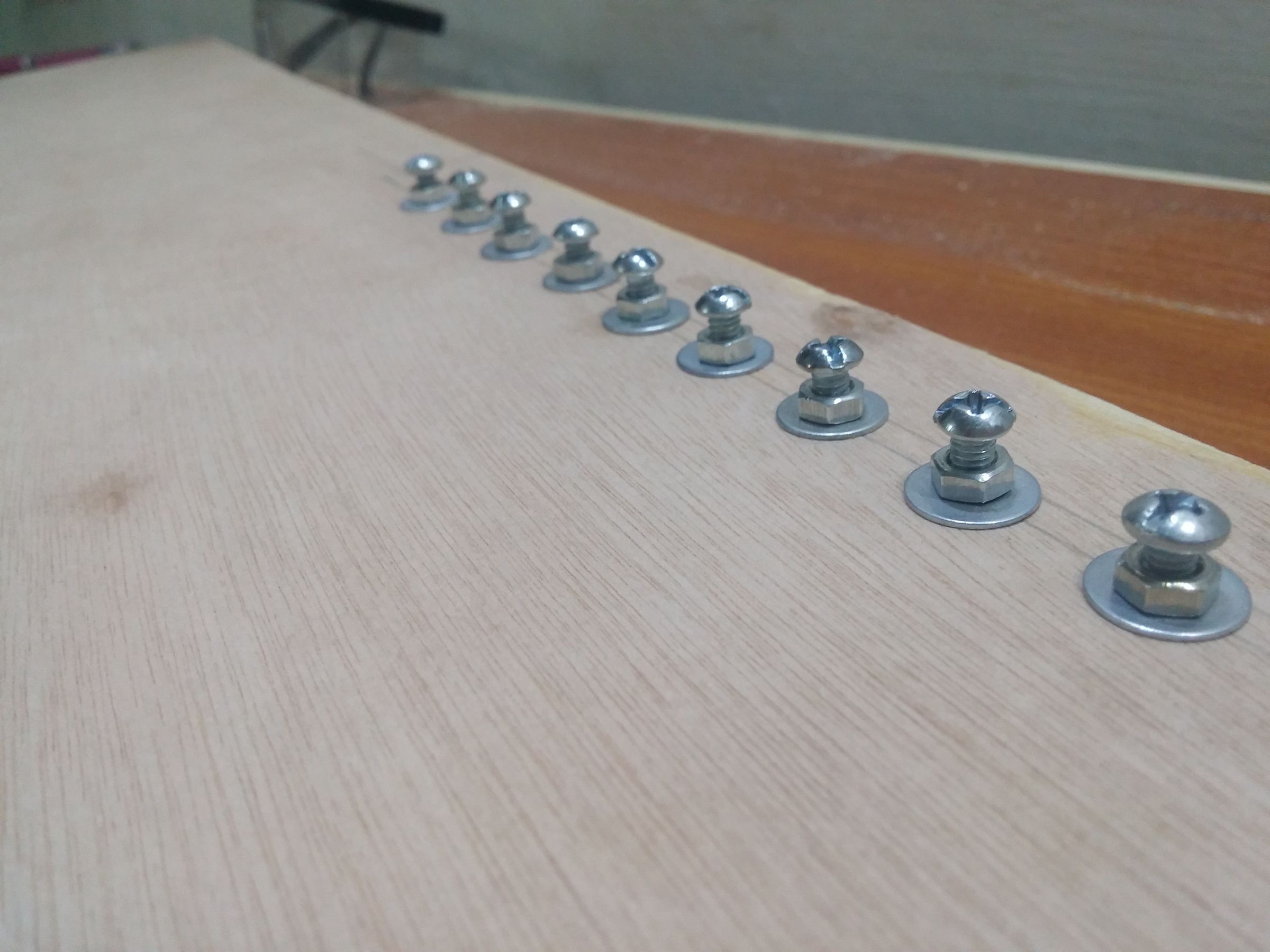 DIY PORTABLE WORK STATION : 13 Steps (with Pictures) - Instructables