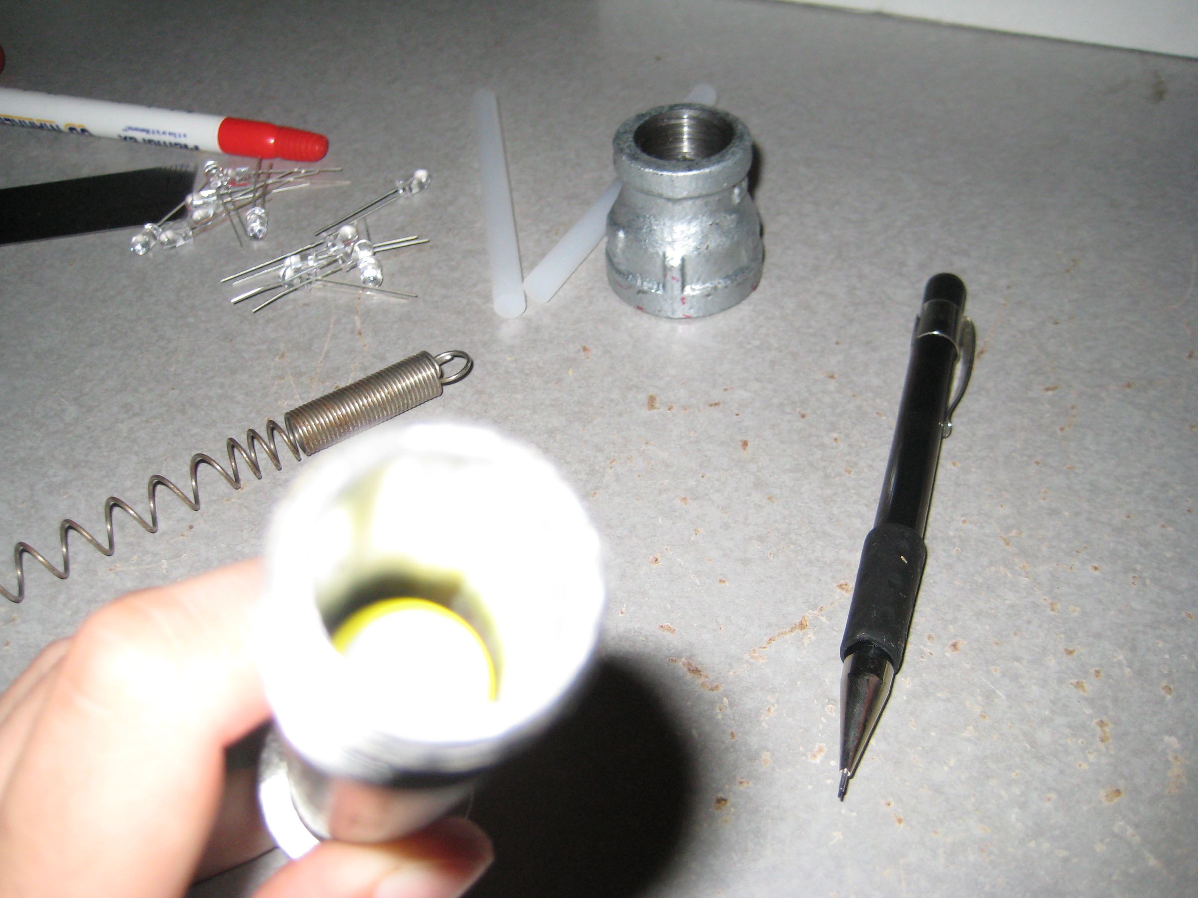 Gas Pipe Flashlight : 8 Steps (with Pictures) - Instructables