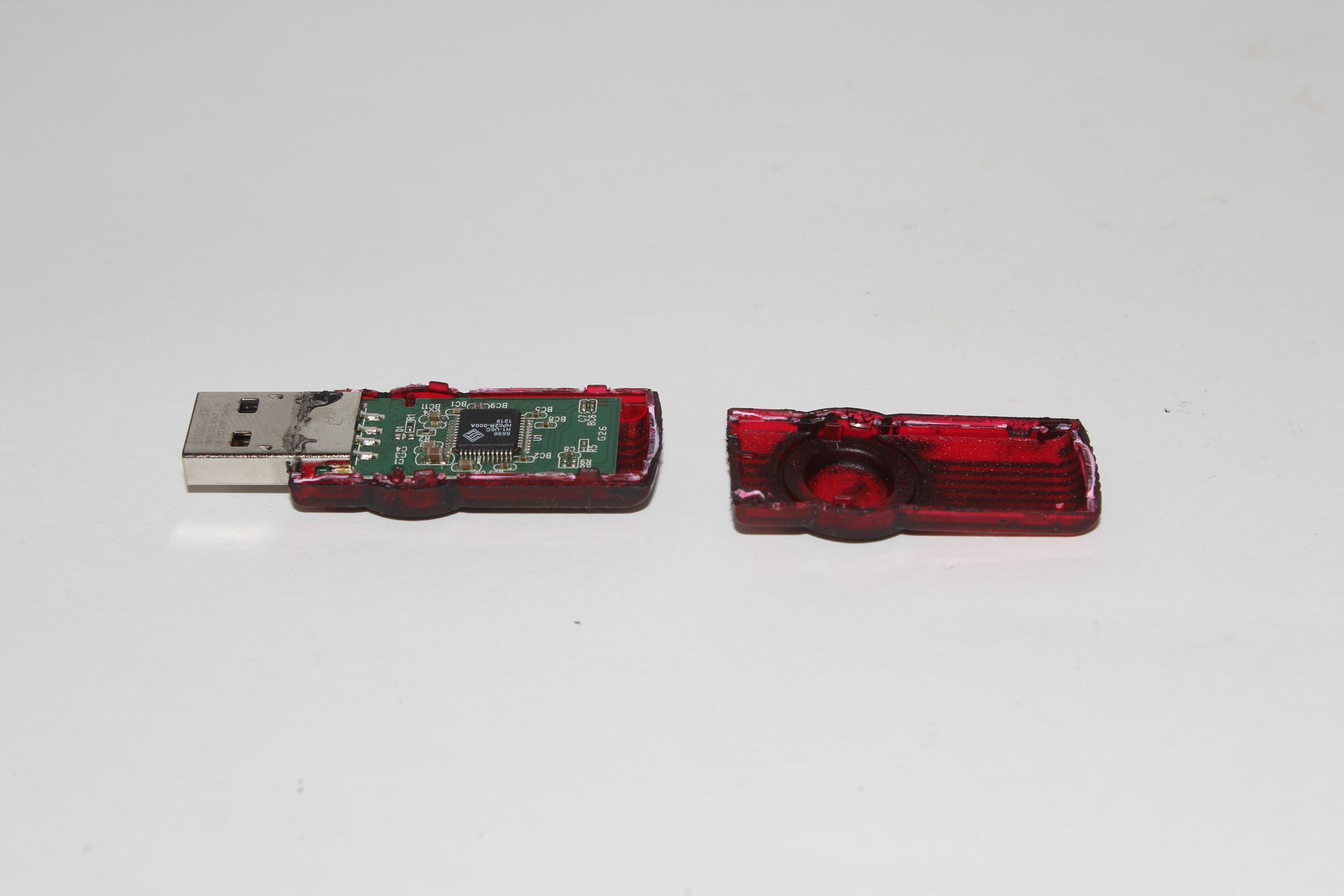 Physical USB Drive Protection : 7 Steps - Instructables