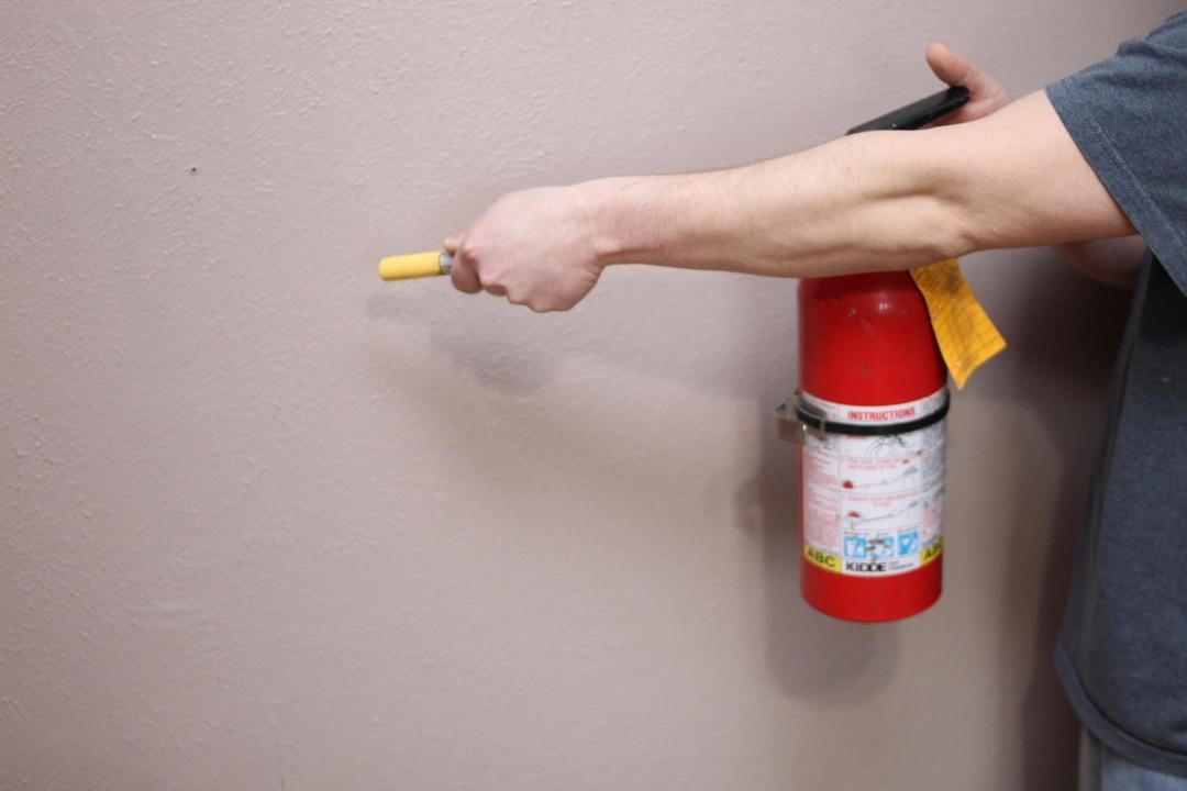 Fire Extinguisher Training 101 : 7 Steps - Instructables